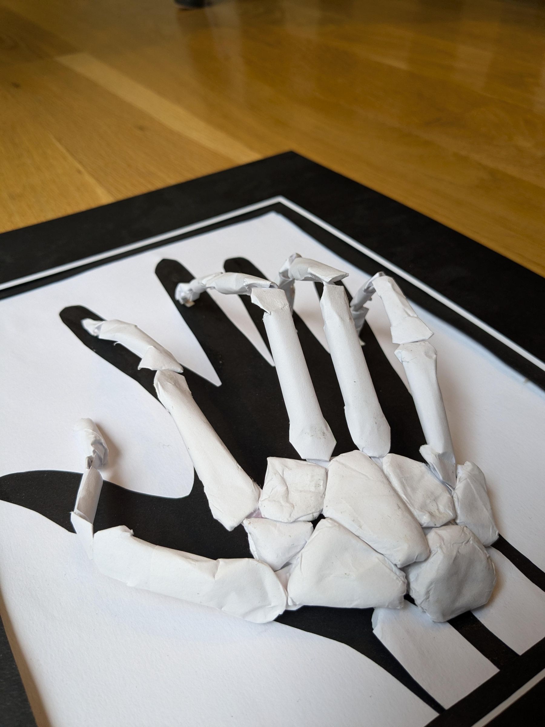 Paper Skeleton Hand : 15 Steps (with Pictures) - Instructables
