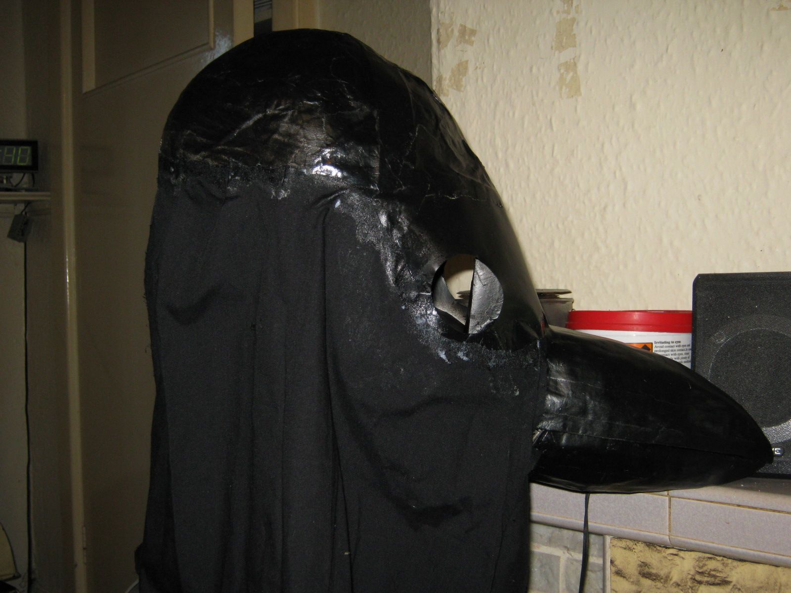 How to Make a Corvid Costume : 10 Steps (with Pictures) - Instructables