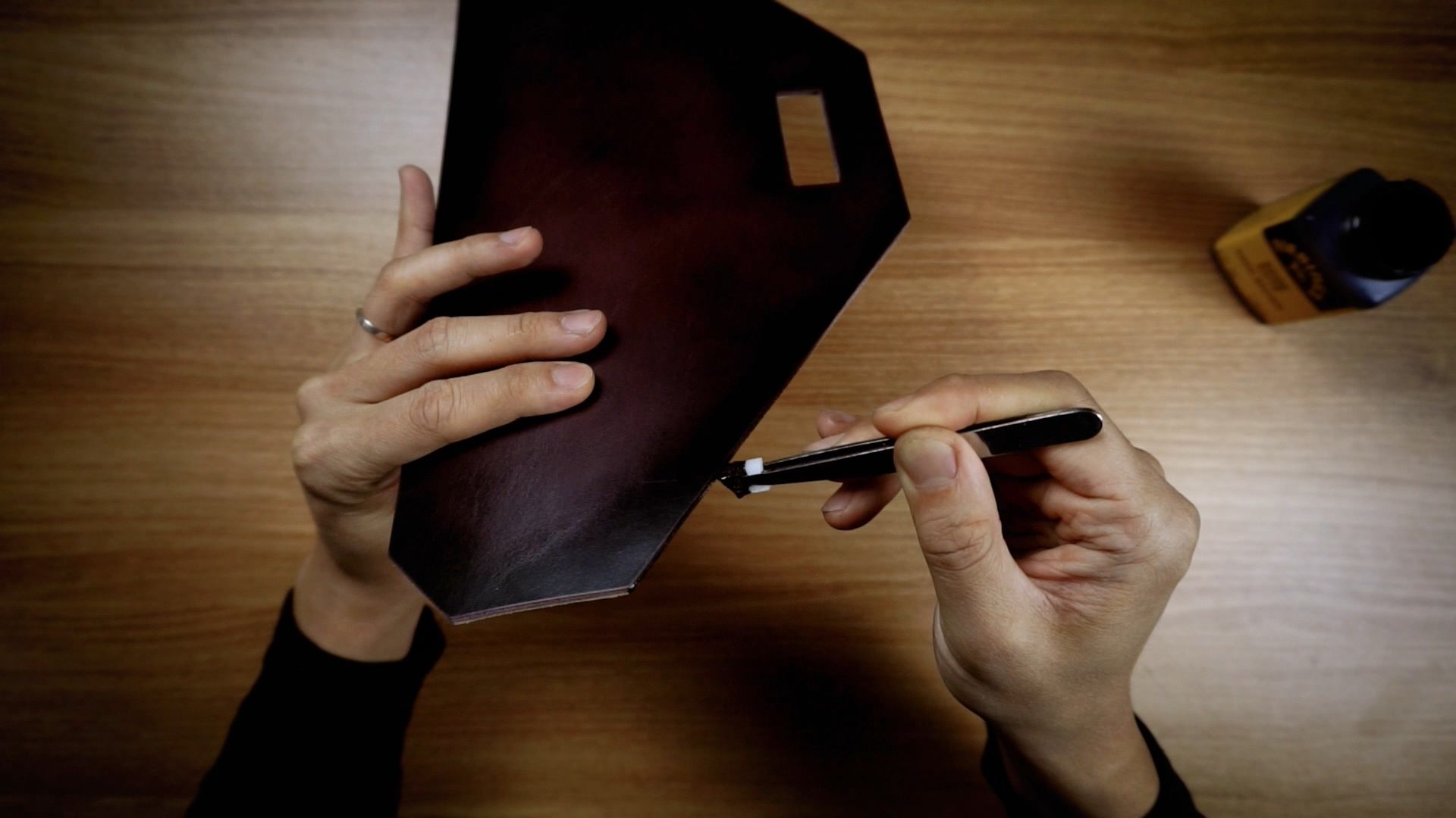 Making a Leather Briefcase : 20 Steps (with Pictures) - Instructables