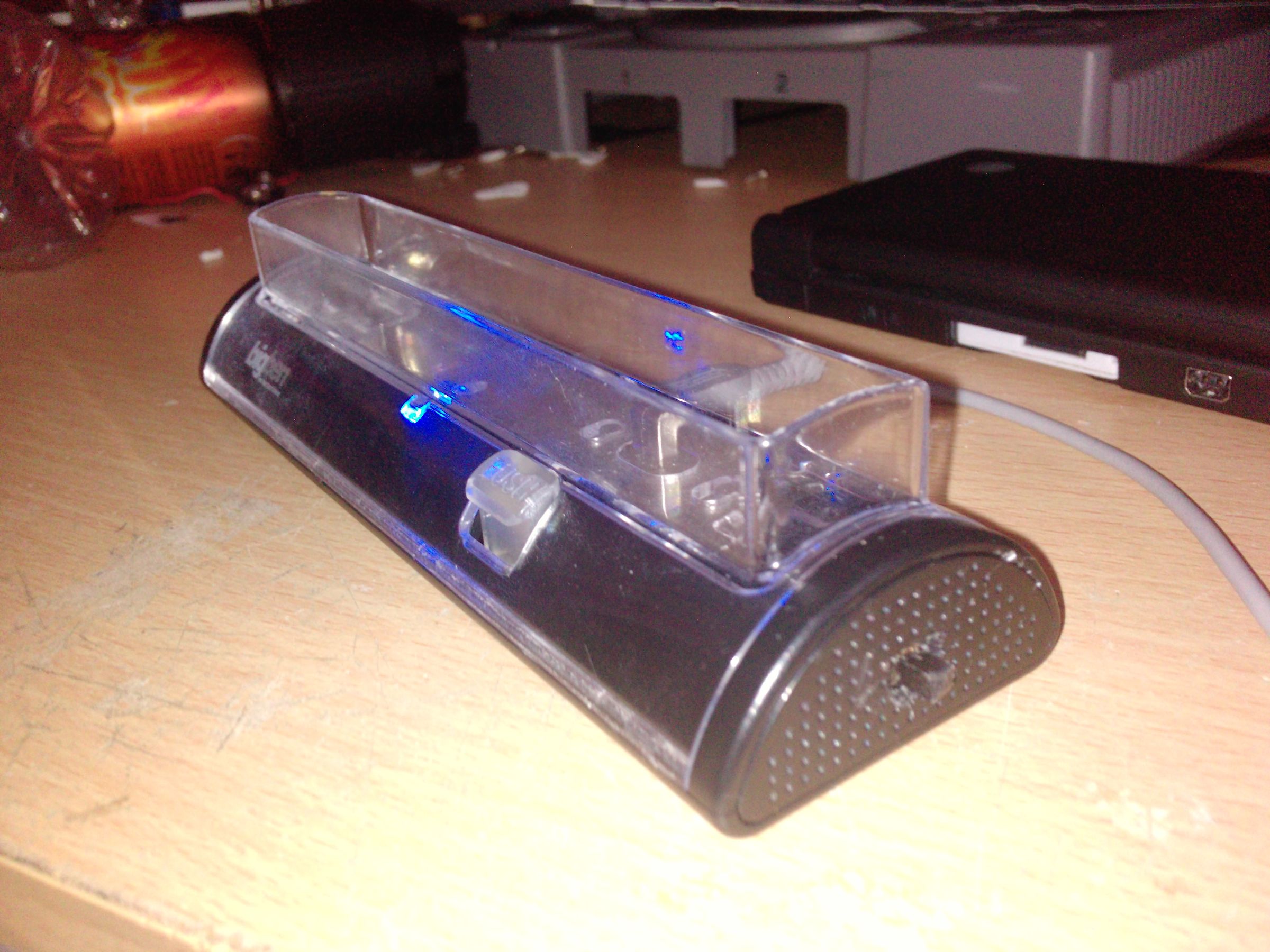 Modded DSi Charger Docking Station : 5 Steps - Instructables