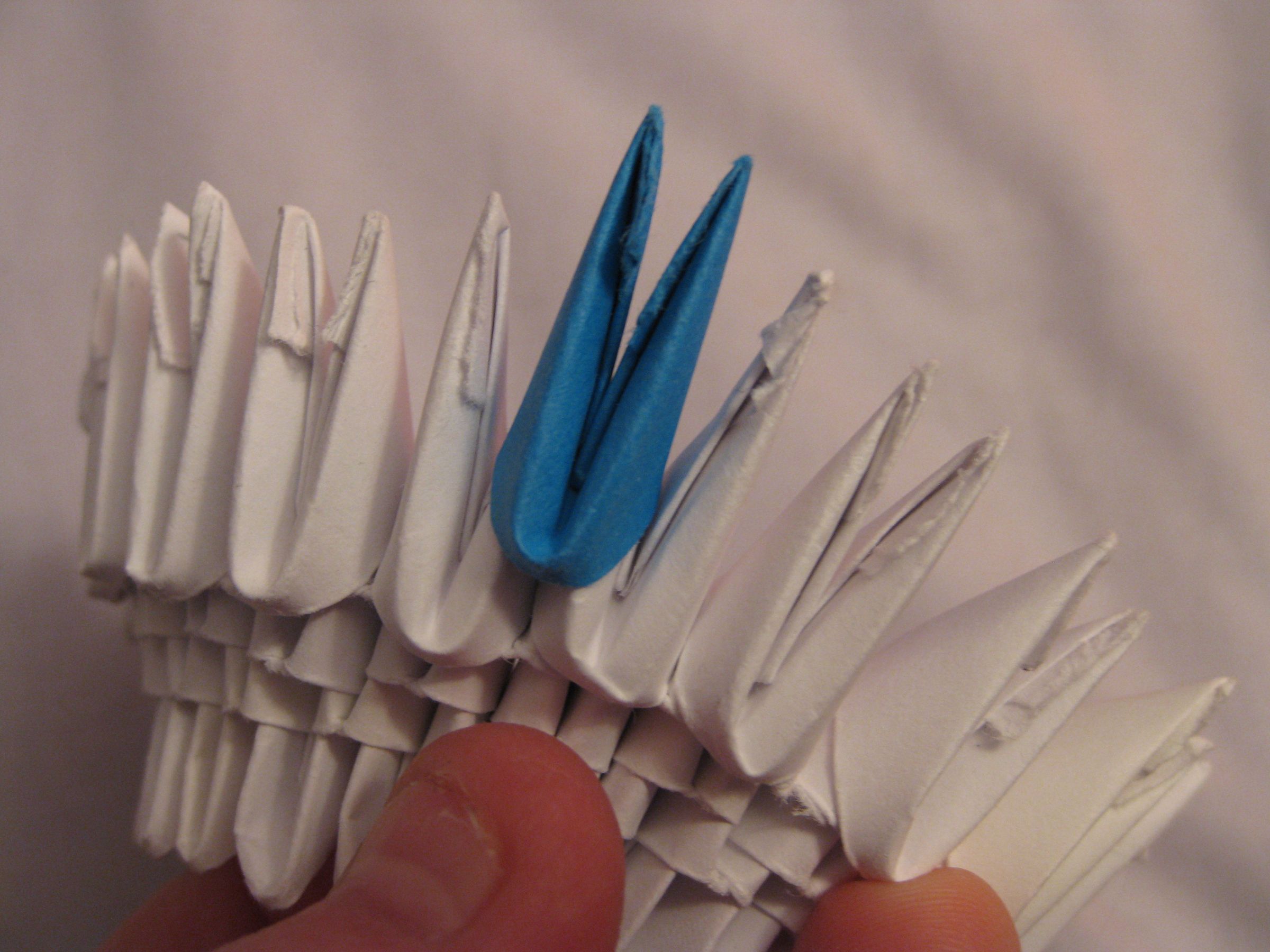 Modular Origami Swan : 11 Steps (with Pictures) - Instructables