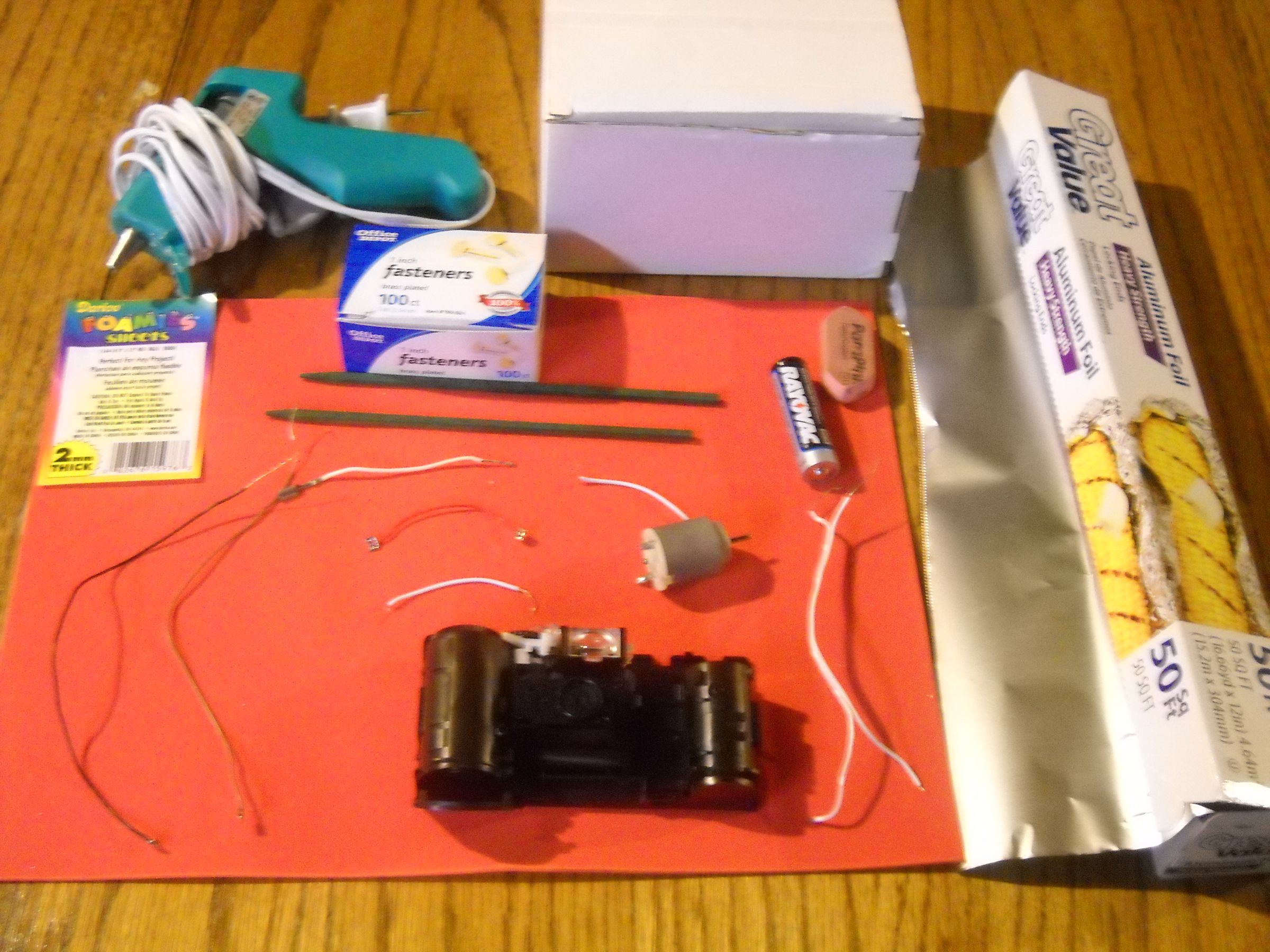 Surprise Rumbling Box : 14 Steps (with Pictures) - Instructables