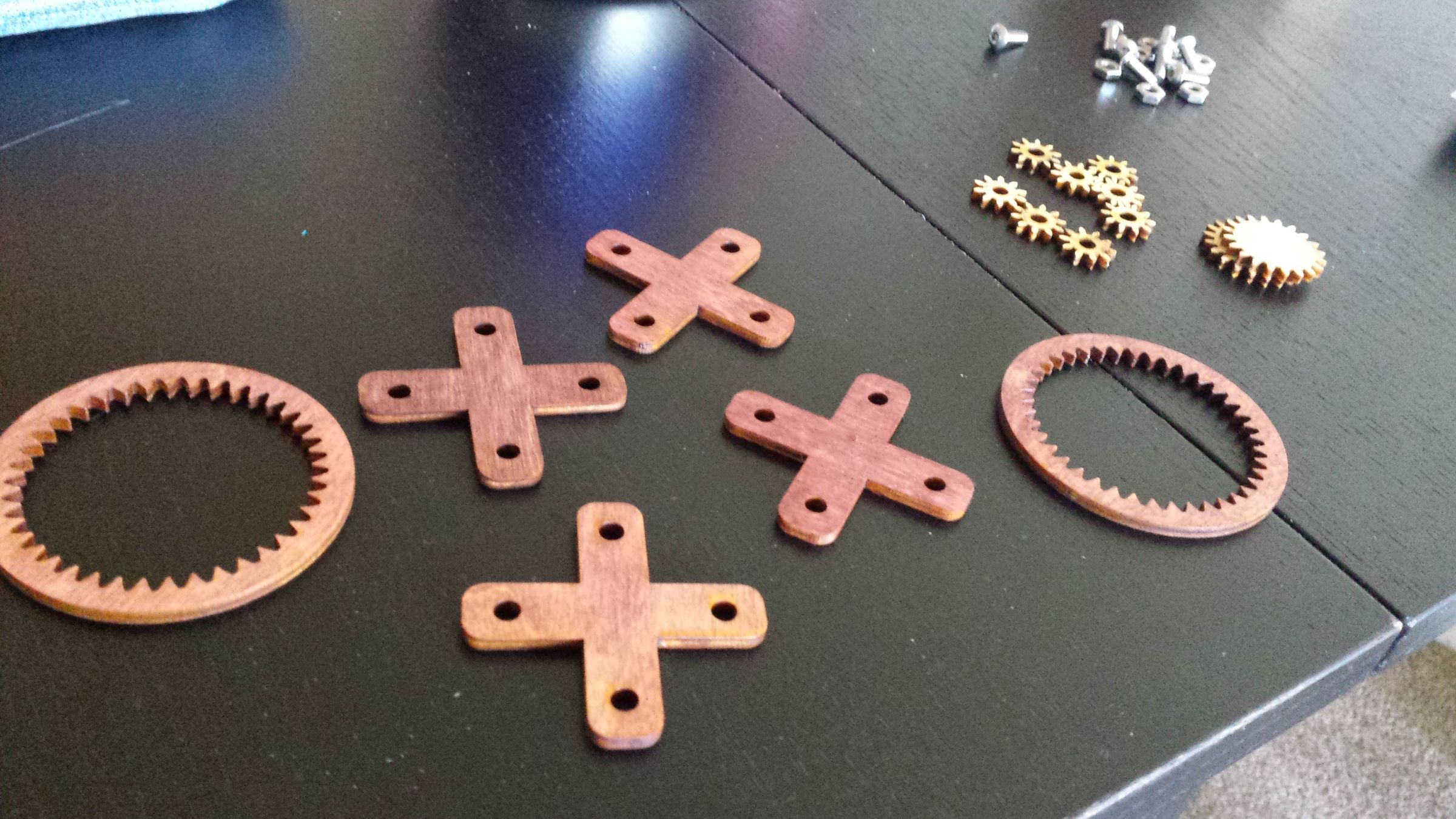 Wooden Gear Trains : 17 Steps (with Pictures) - Instructables