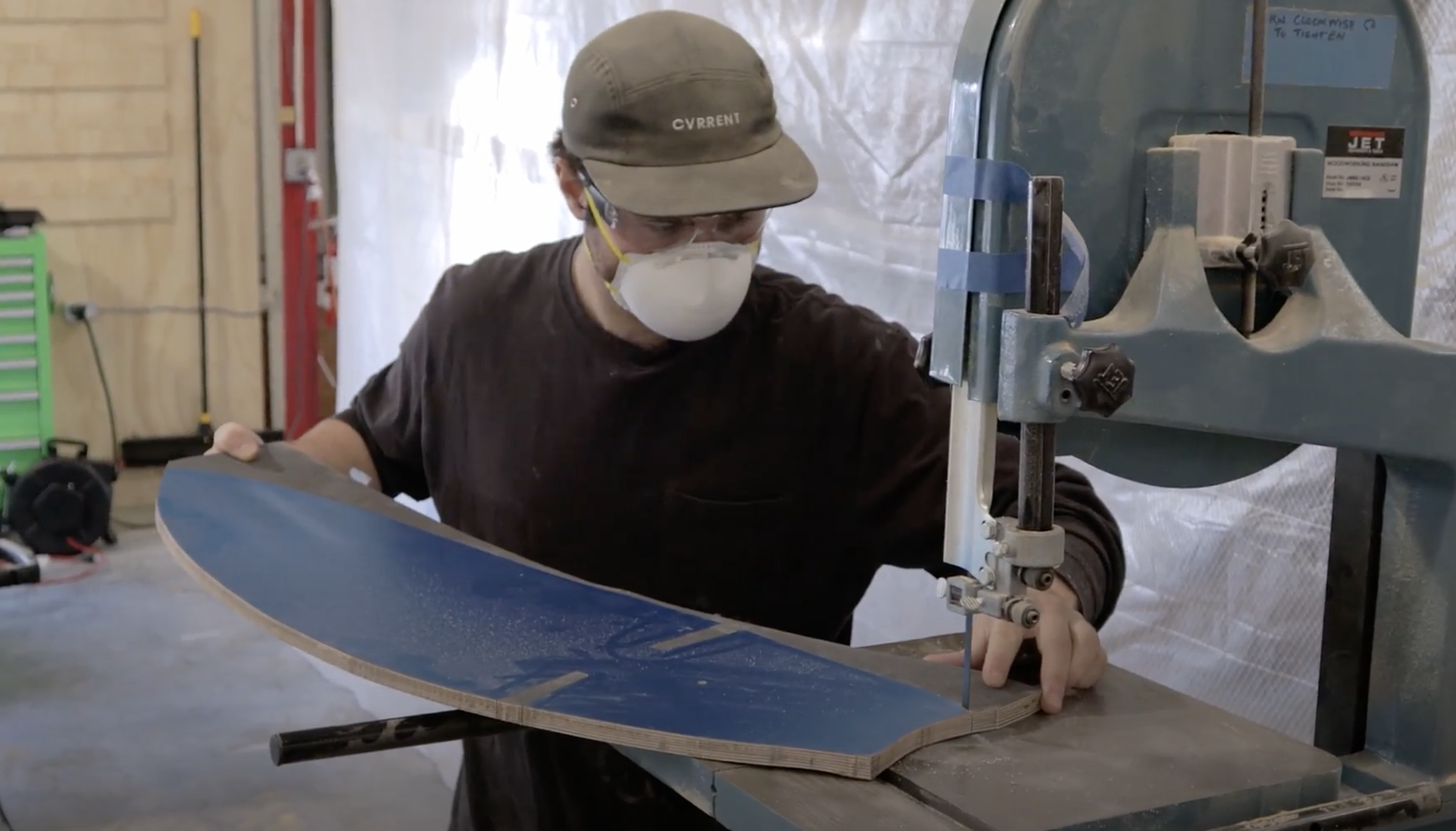 DIY Composite Layup and Vacuum Bagging - Making a Carbon Fiber RipSurf ...