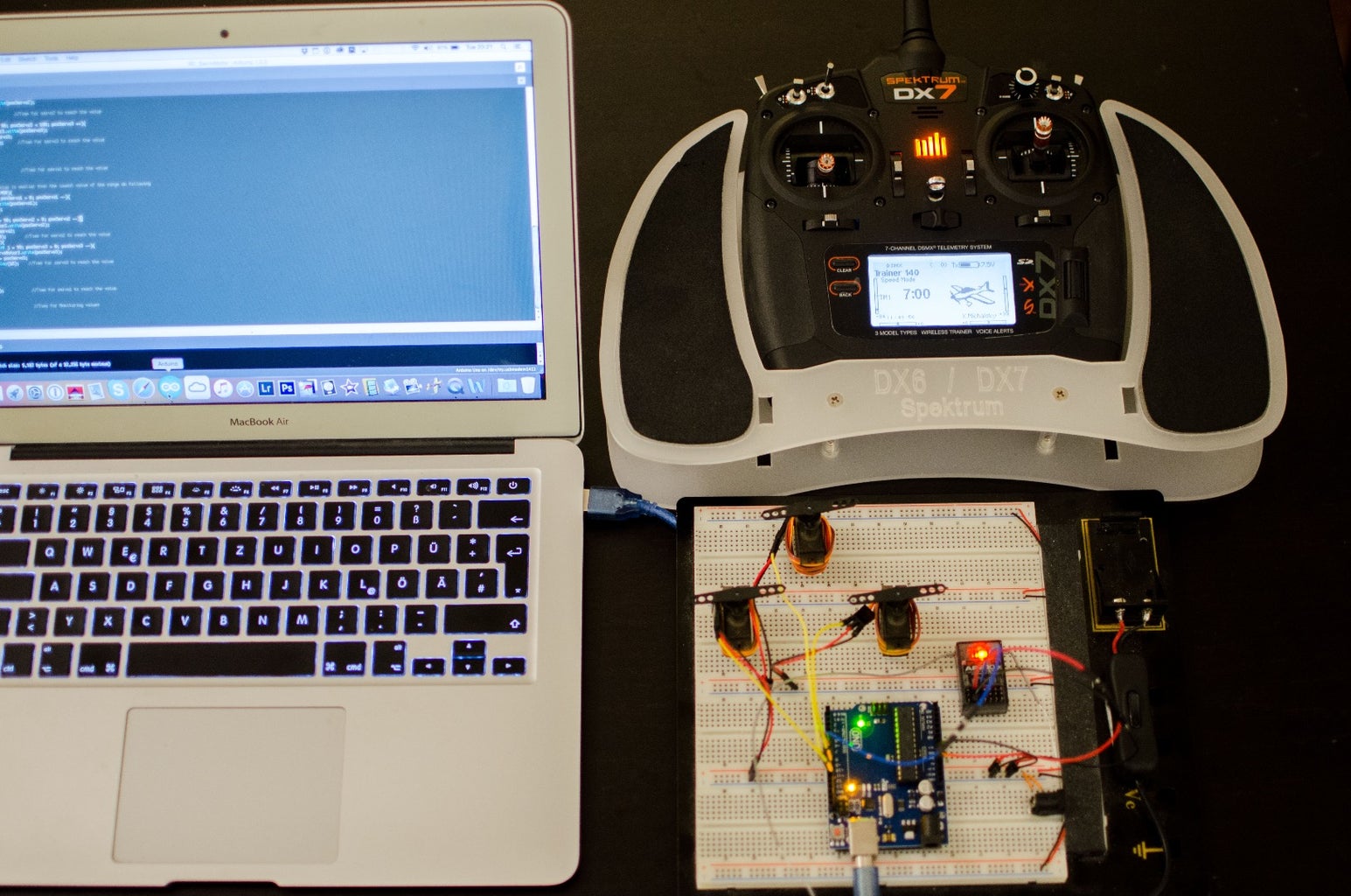 Control Servos With Arduino and RC Receiver/Transmiter : 3 Steps (with ... Control Servos With Arduino and RC Receiver/Transmiter : 3 Steps (with ...