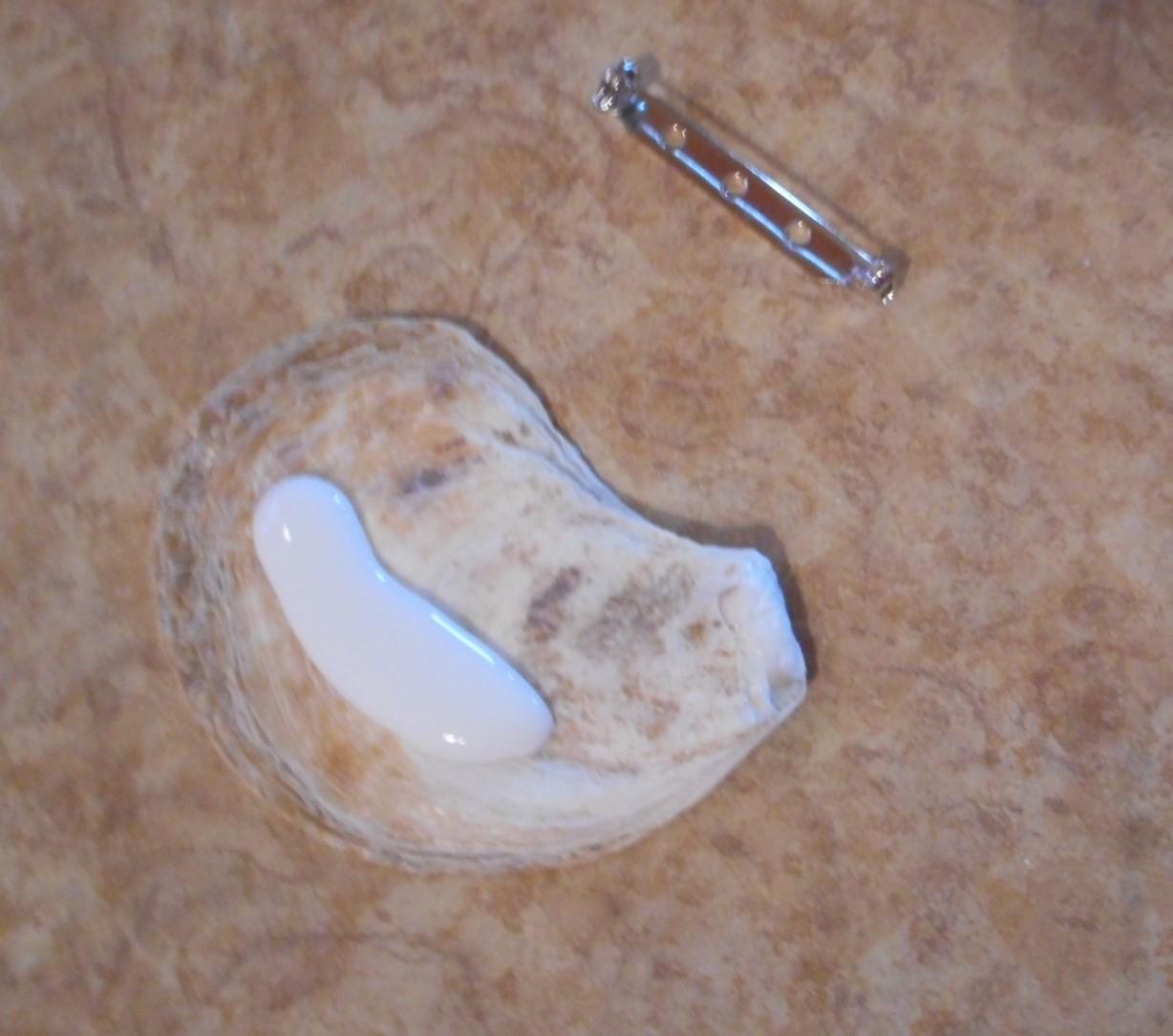 Oyster Shell Name Pins (or Place Cards) : 6 Steps - Instructables