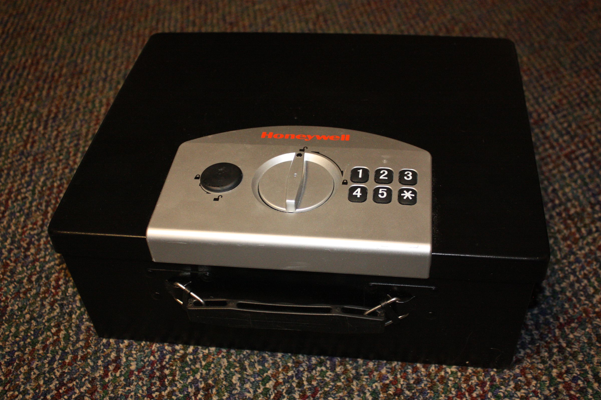 Pyrotechnics Igniter Control Box : 10 Steps - Instructables