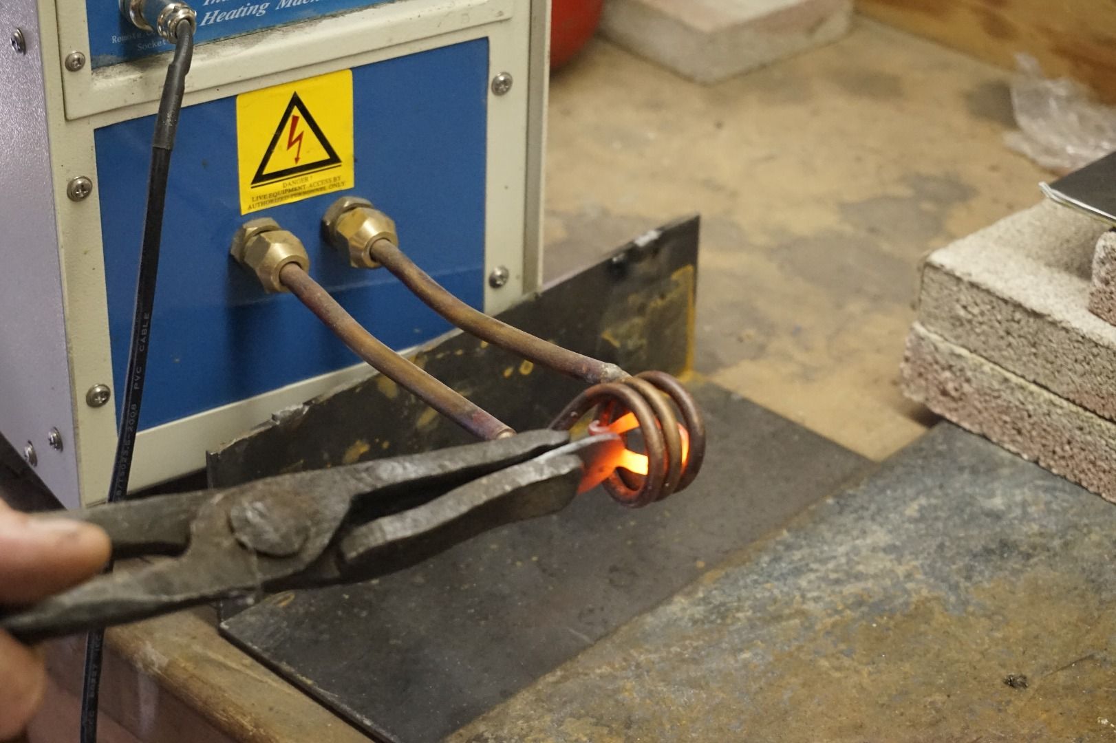 Forging a Leaf : 12 Steps (with Pictures) - Instructables