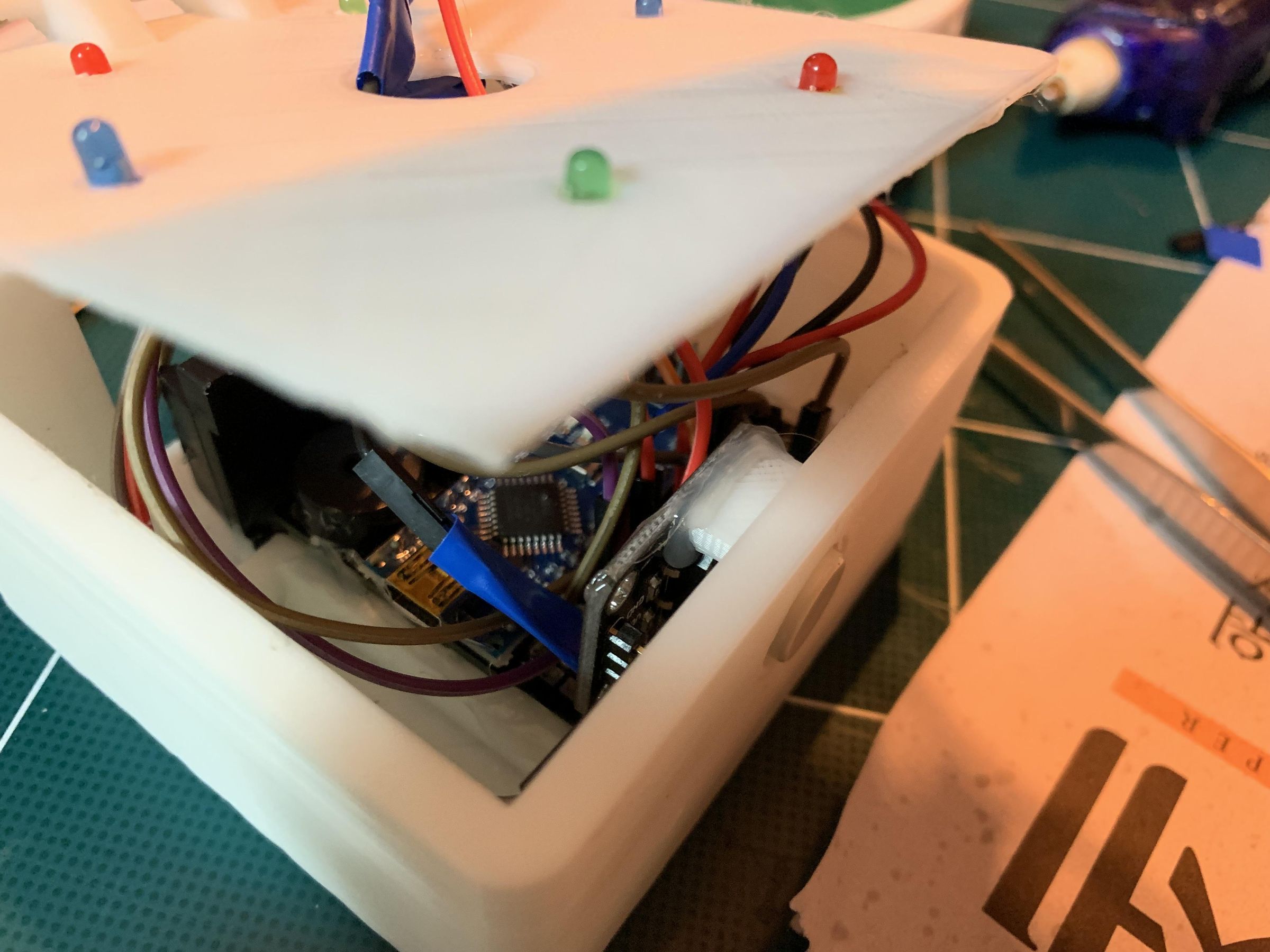 Birthday Music Box With LEDs : 6 Steps (with Pictures) - Instructables