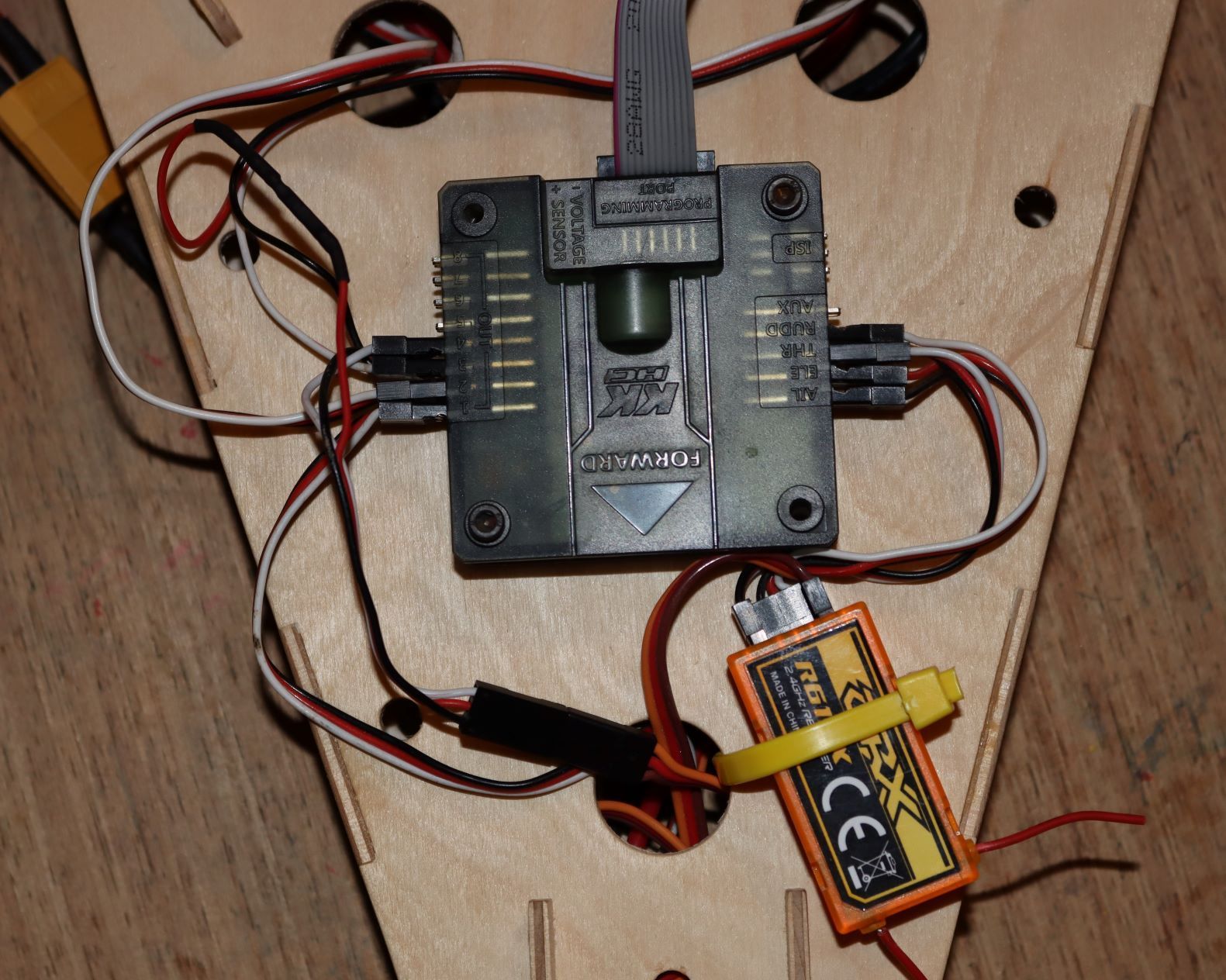 Tricopter With Front Tilting Motor. : 5 Steps (with Pictures ...