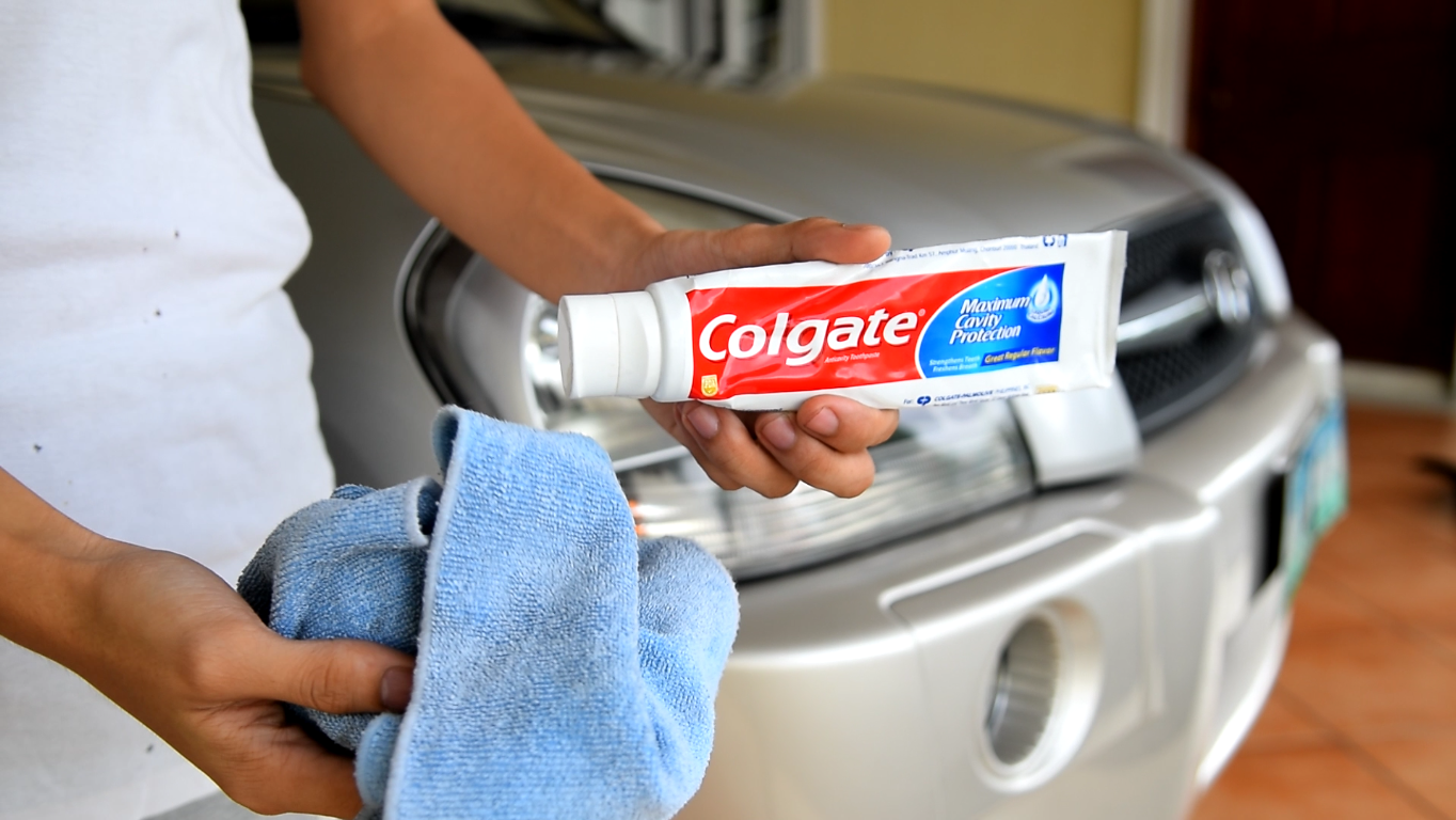 Clean Your Hazy Headlights With Toothpaste : 7 Steps (with Pictures ...