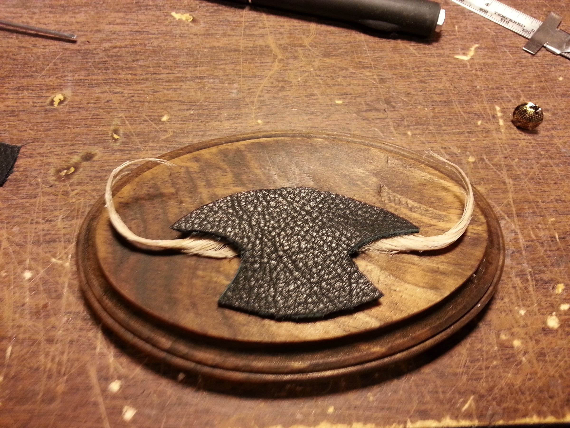 Mounted "Hipster" Mustache : 7 Steps (with Pictures) - Instructables