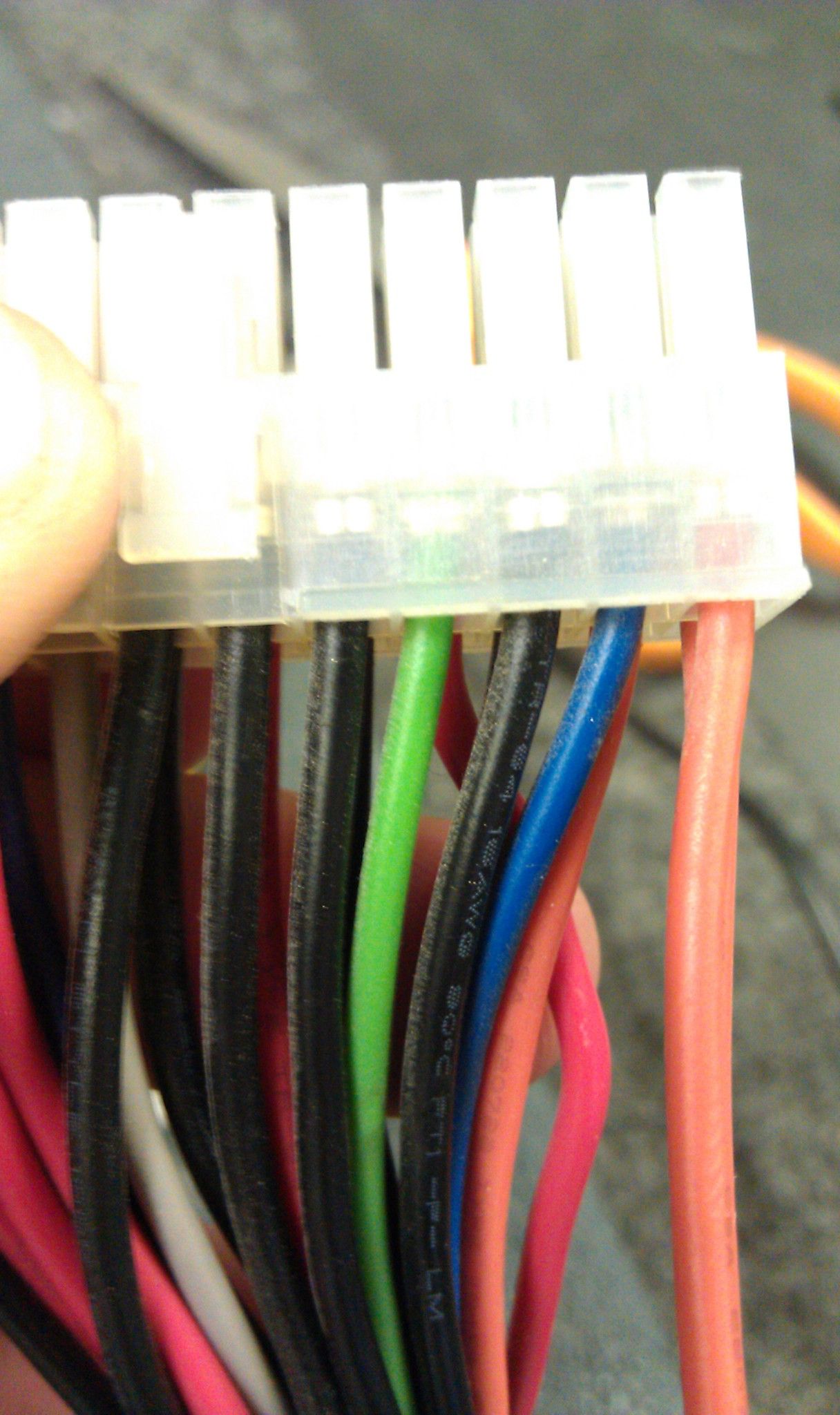 Universal Power Supply for Arduino + Breadboard : 9 Steps - Instructables