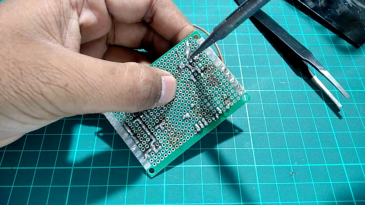 Print, Light, Stop: a Mini 3D Printed Traffic Signal : 6 Steps (with ...