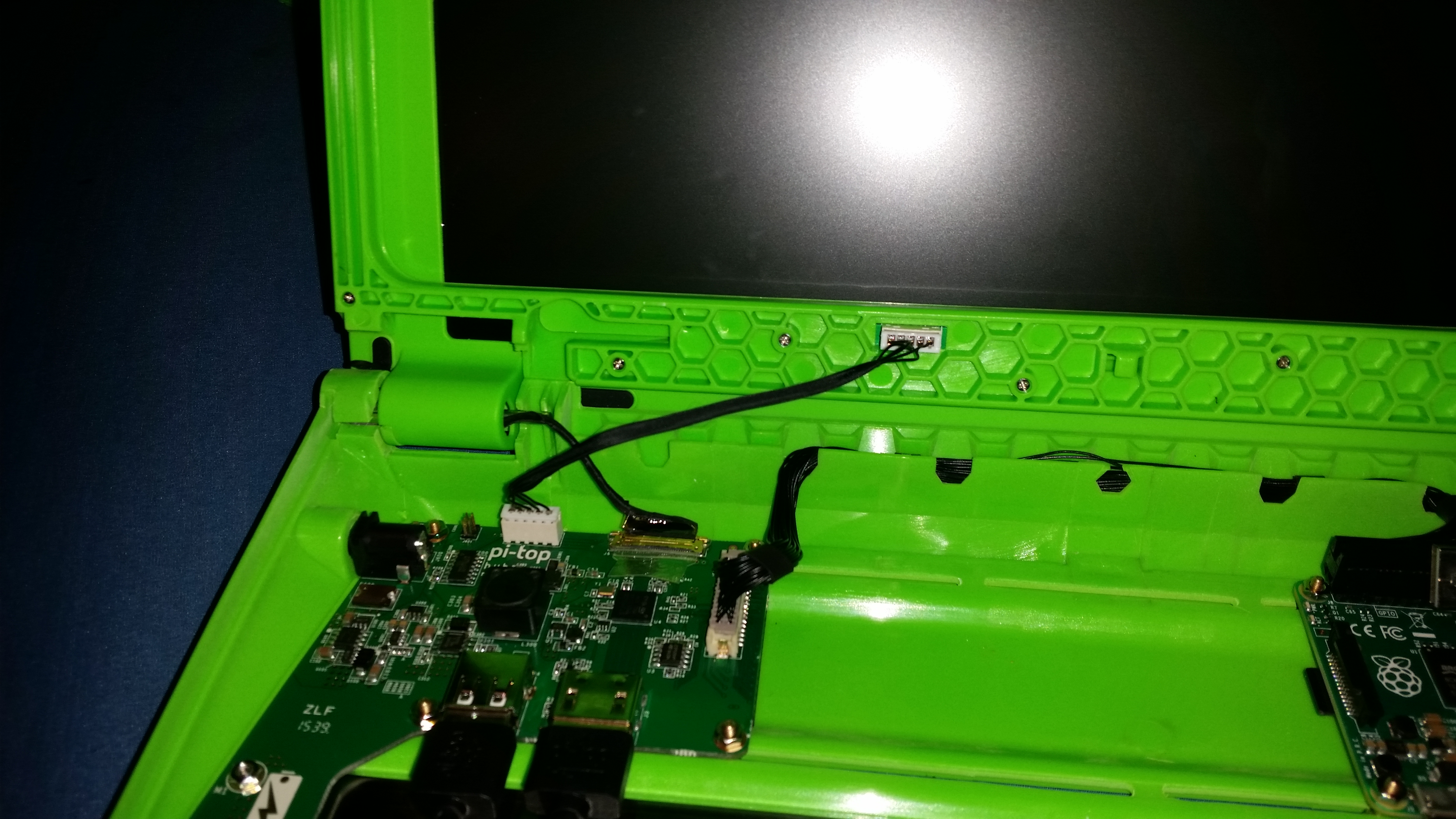 The Pi-Top: How to Build : 7 Steps (with Pictures) - Instructables