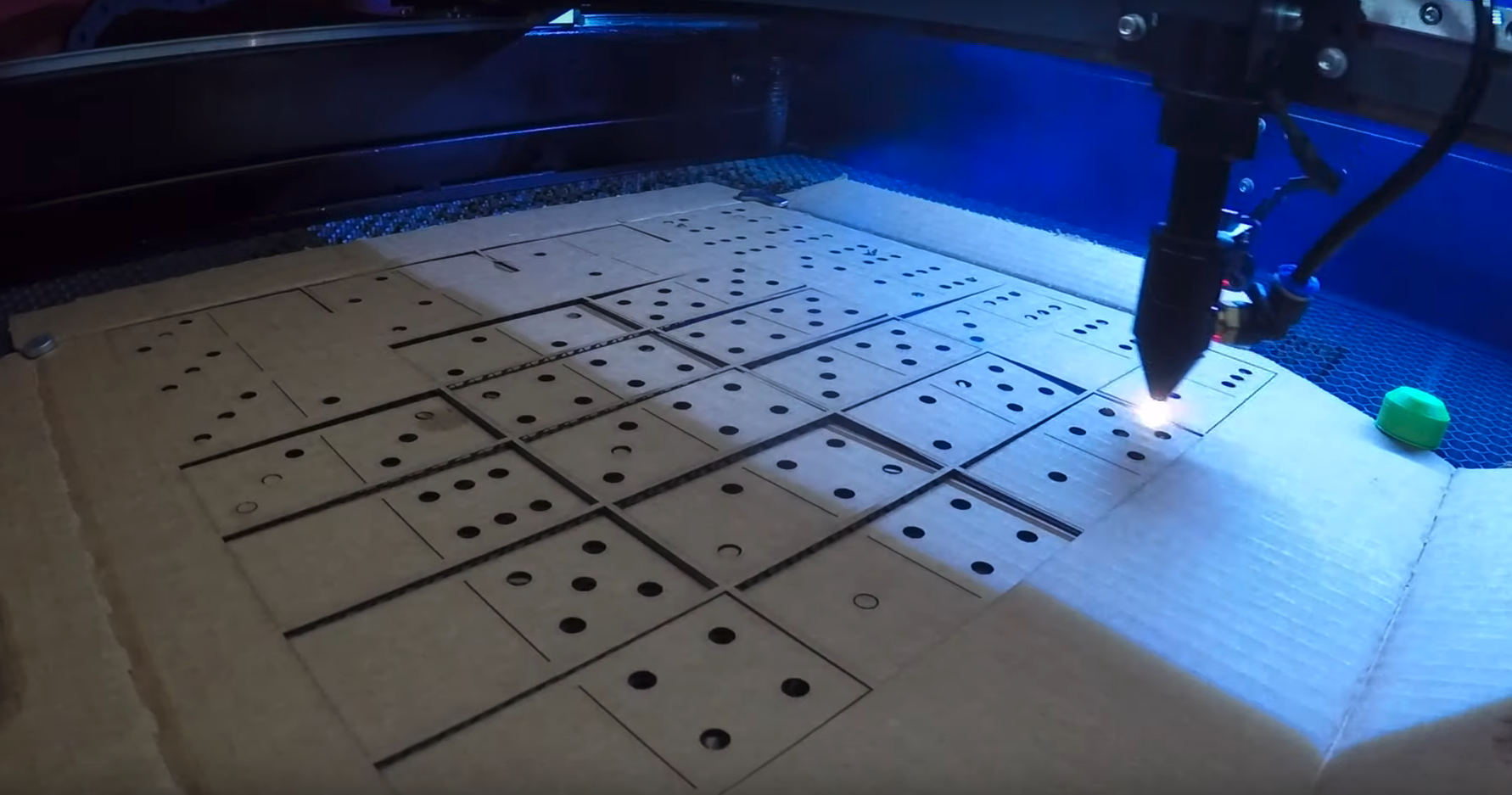 Dominoes From Laser Cut Domino's Box : 4 Steps (with Pictures ...