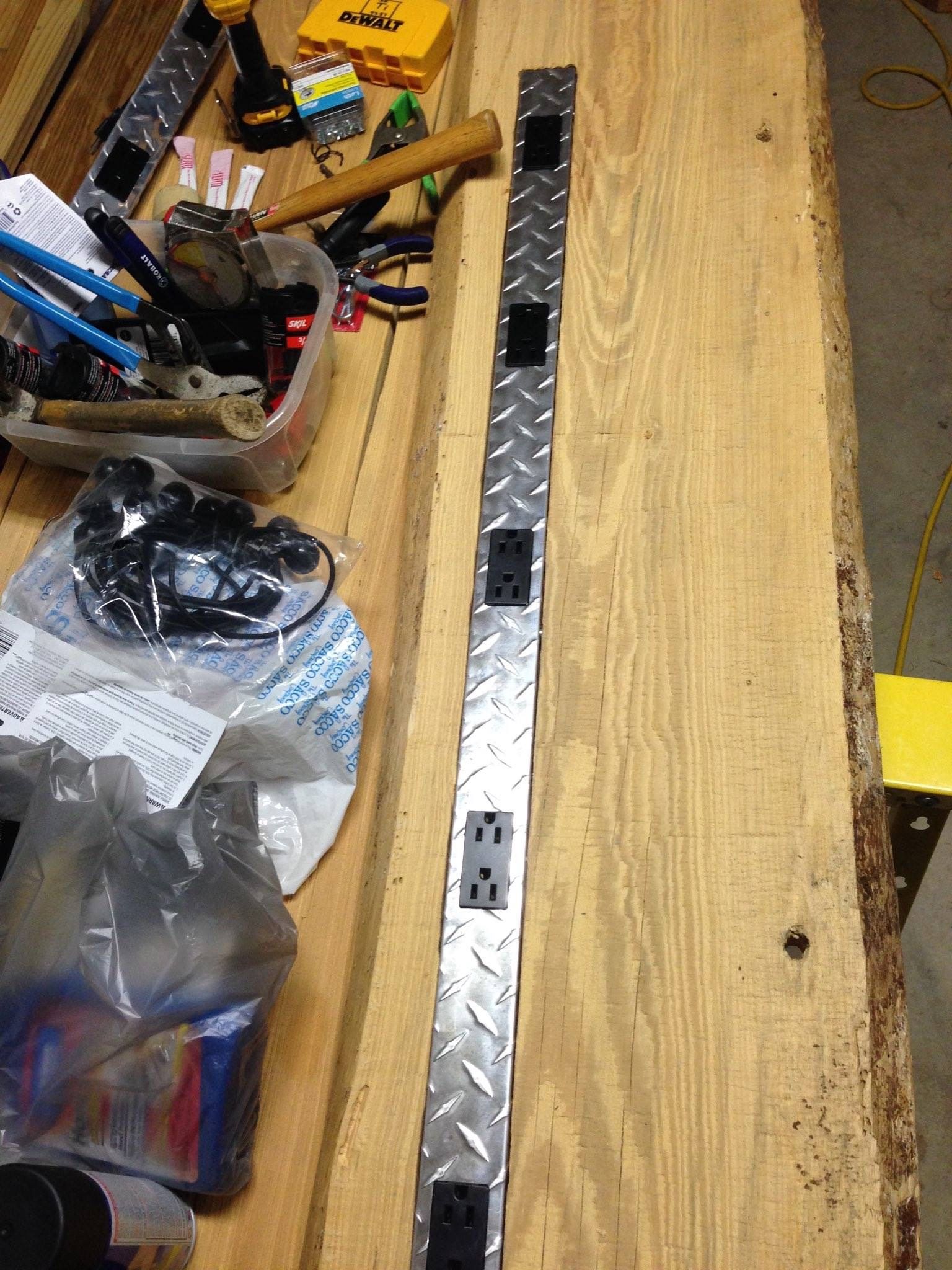 Timber Workbench : 8 Steps (with Pictures) - Instructables