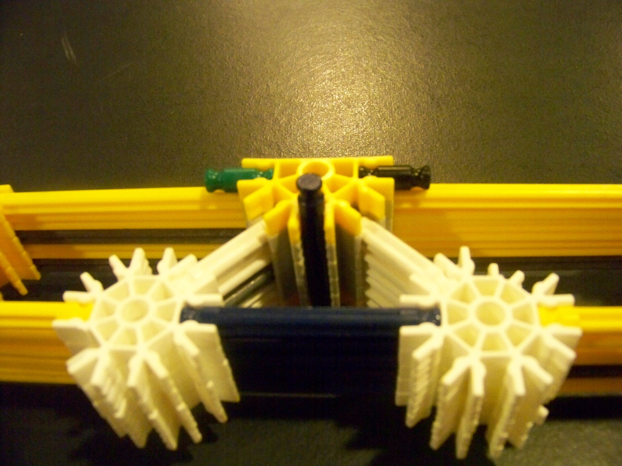 K'nex Chu-ko-nu/Repeating Crossbow : 10 Steps - Instructables