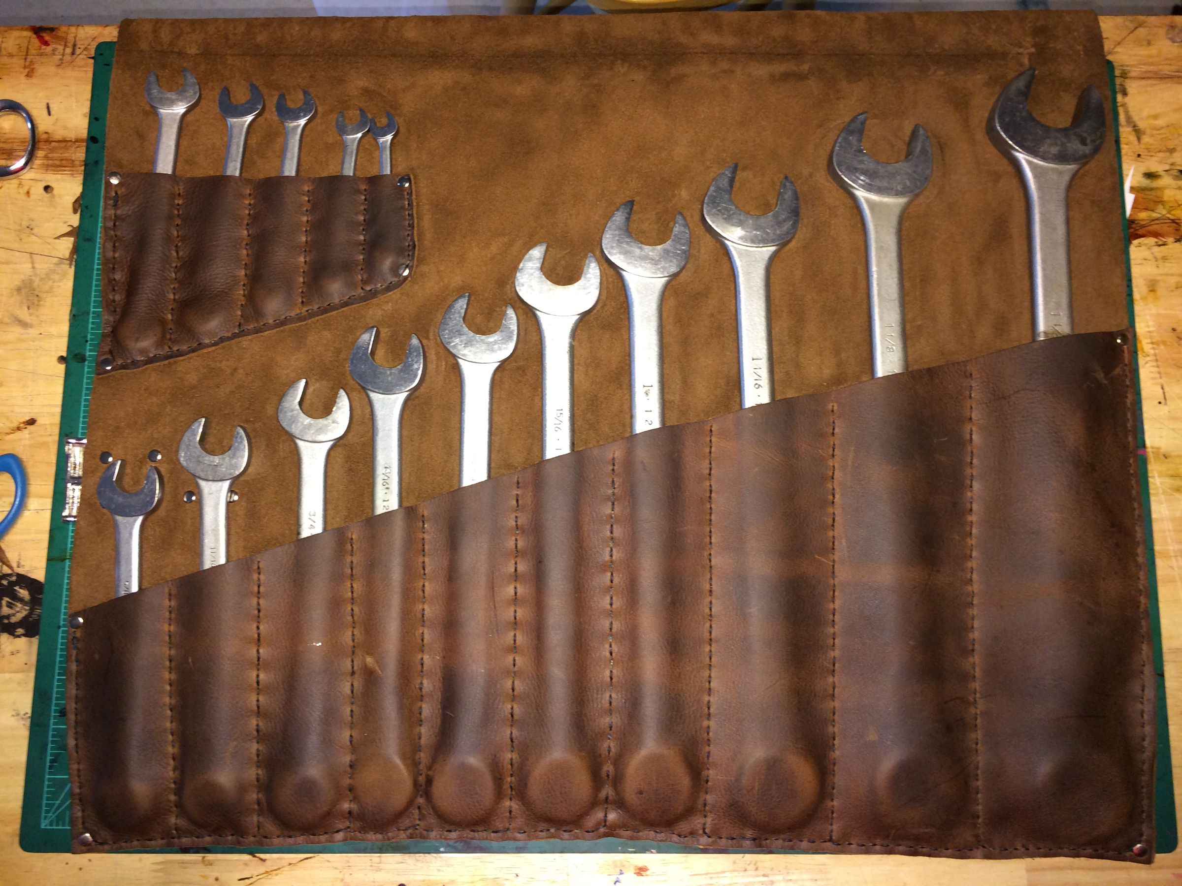 Mustang Leather Tool Roll : 4 Steps (with Pictures) - Instructables