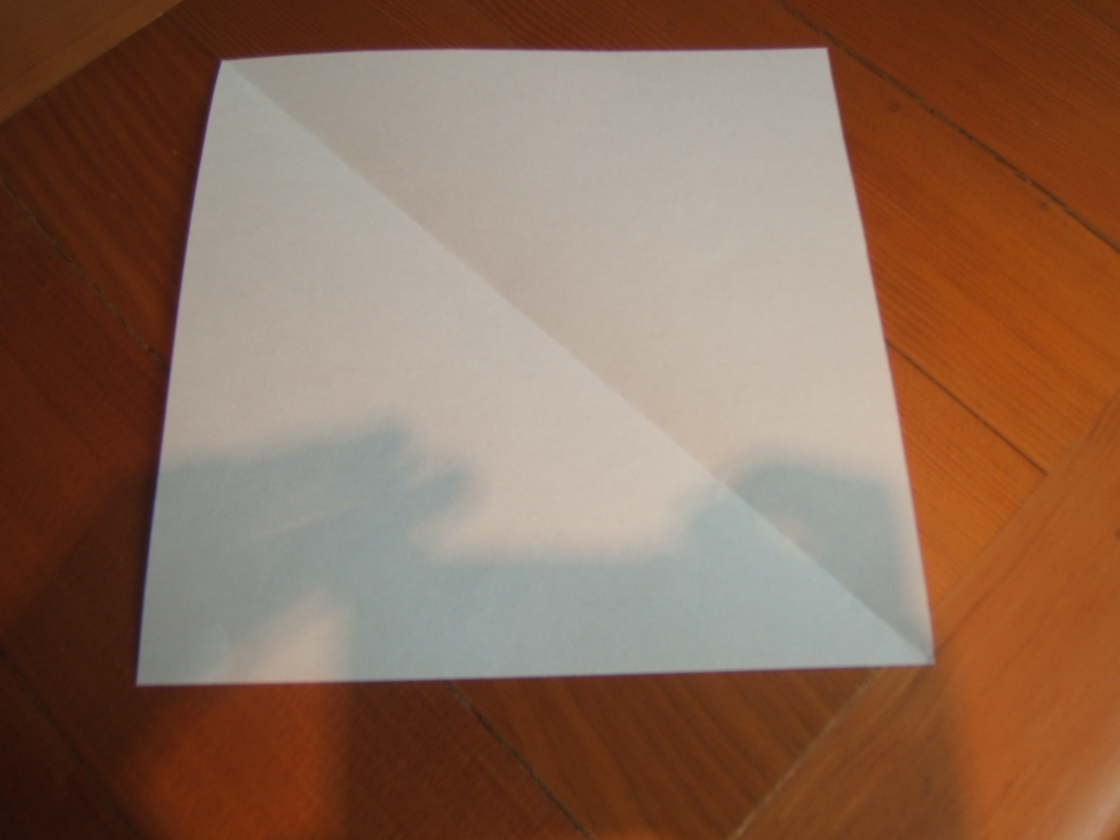 PaperCraft Christmas Tree : 5 Steps (with Pictures) - Instructables