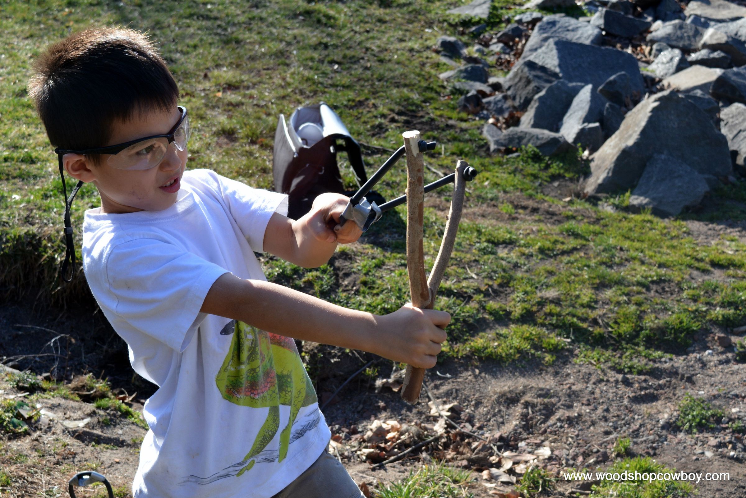 DIY Slingshot : 4 Steps (with Pictures) - Instructables