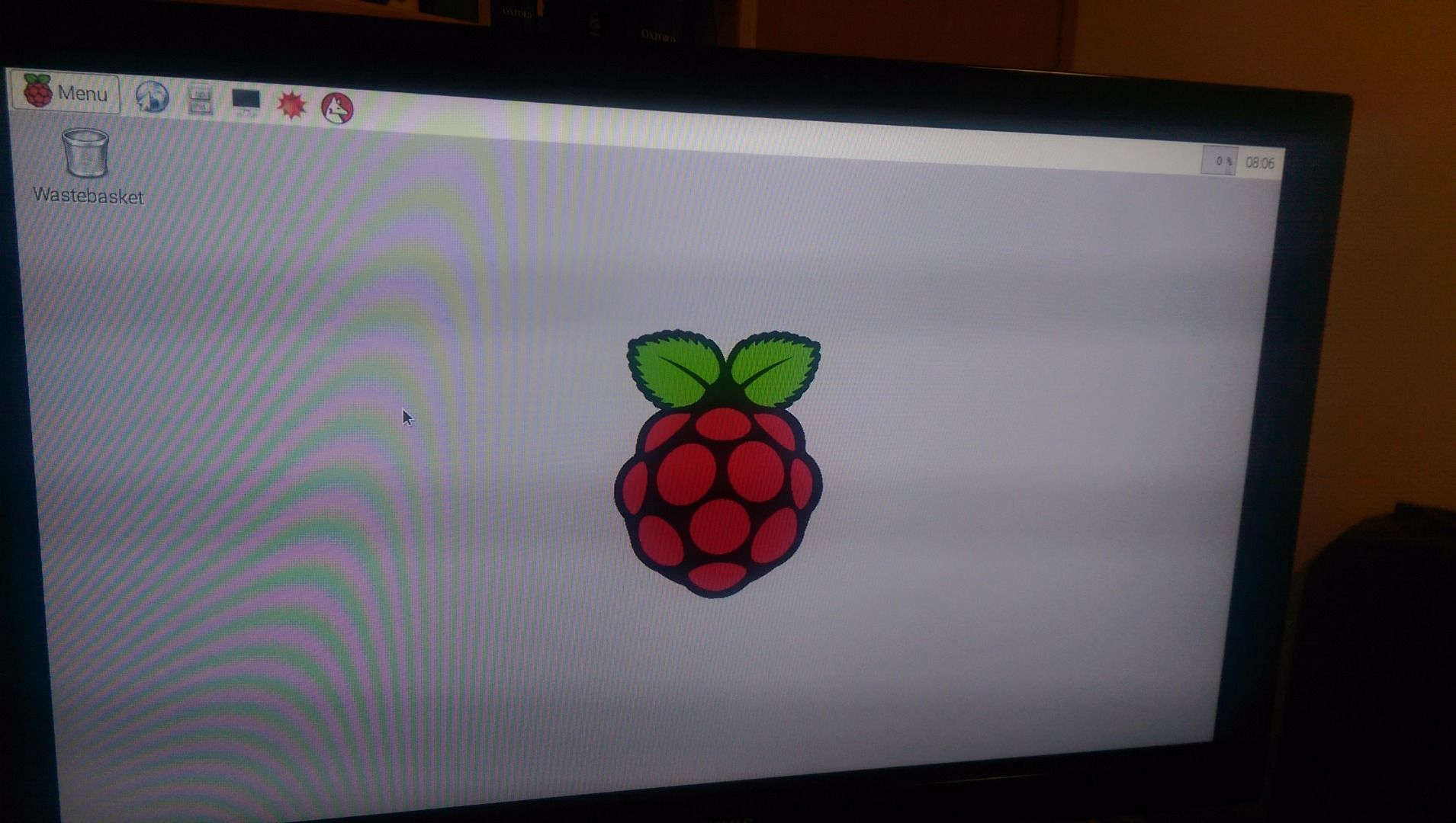 Setting Up and Running NOOBS on a Raspberry Pi : 6 Steps - Instructables