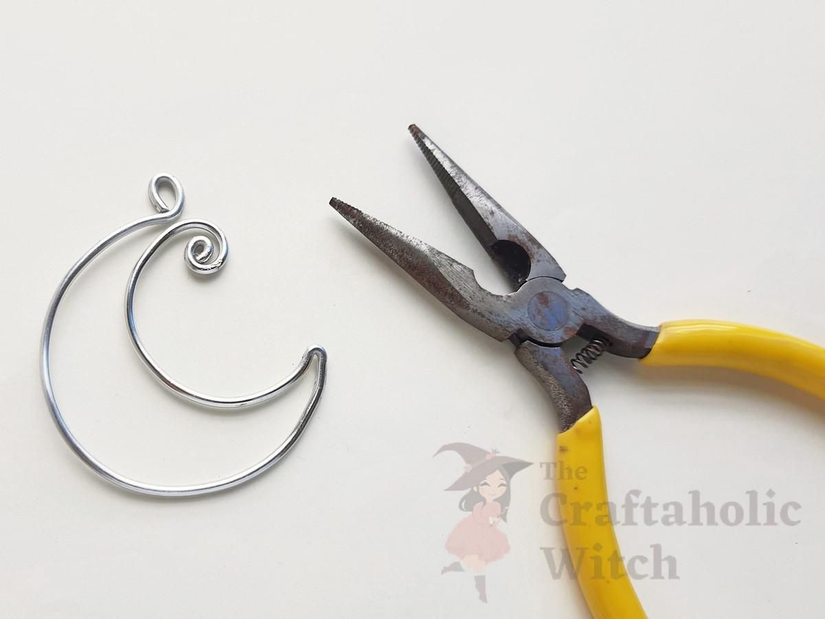 DIY Wire Wrapped Crescent Moon Pendant : 7 Steps (with Pictures ...