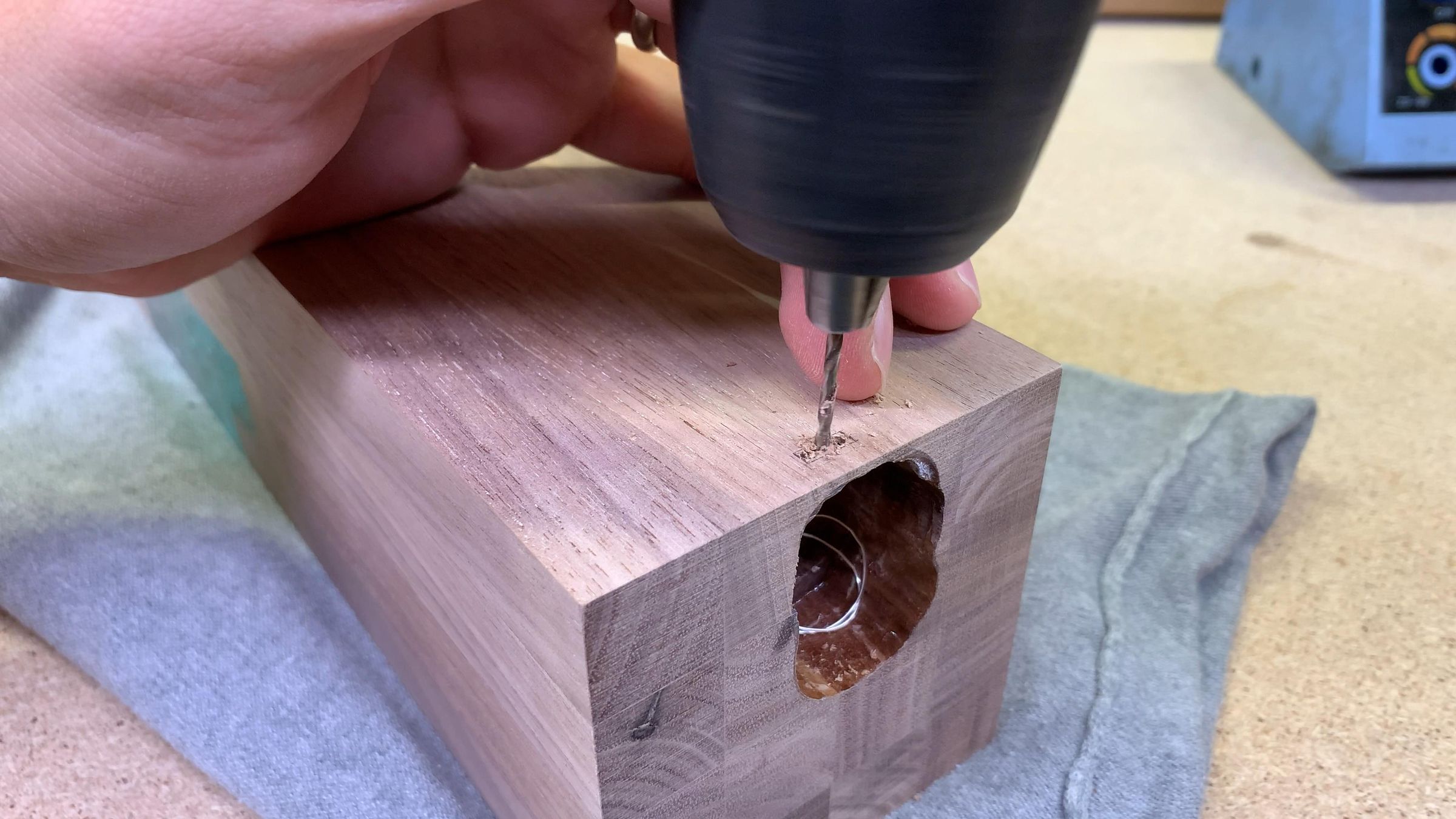 Epoxy Resin and Walnut LED Night Lamp : 18 Steps (with Pictures ...