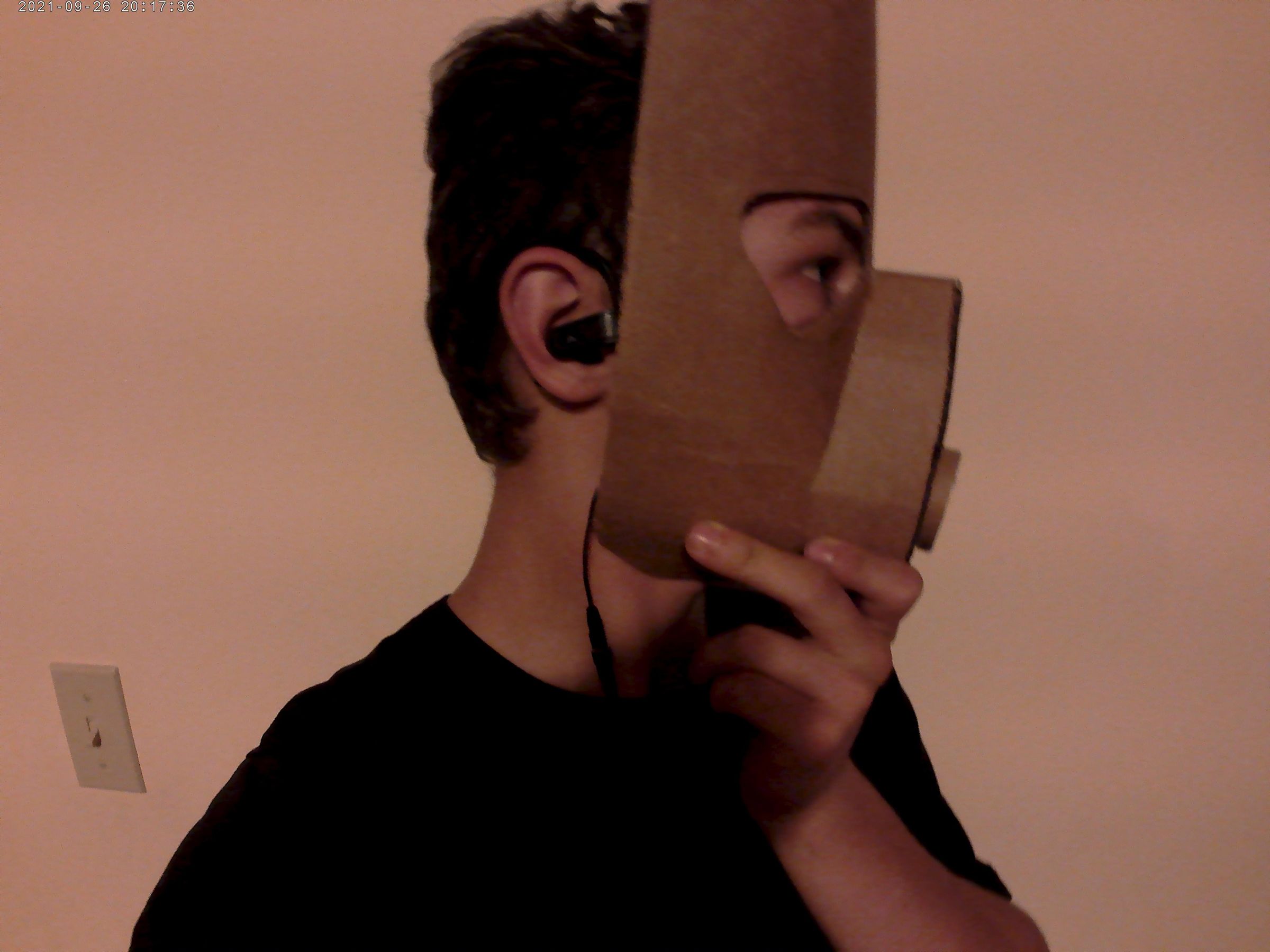 Cardboard Gas Mask : 7 Steps (with Pictures) - Instructables