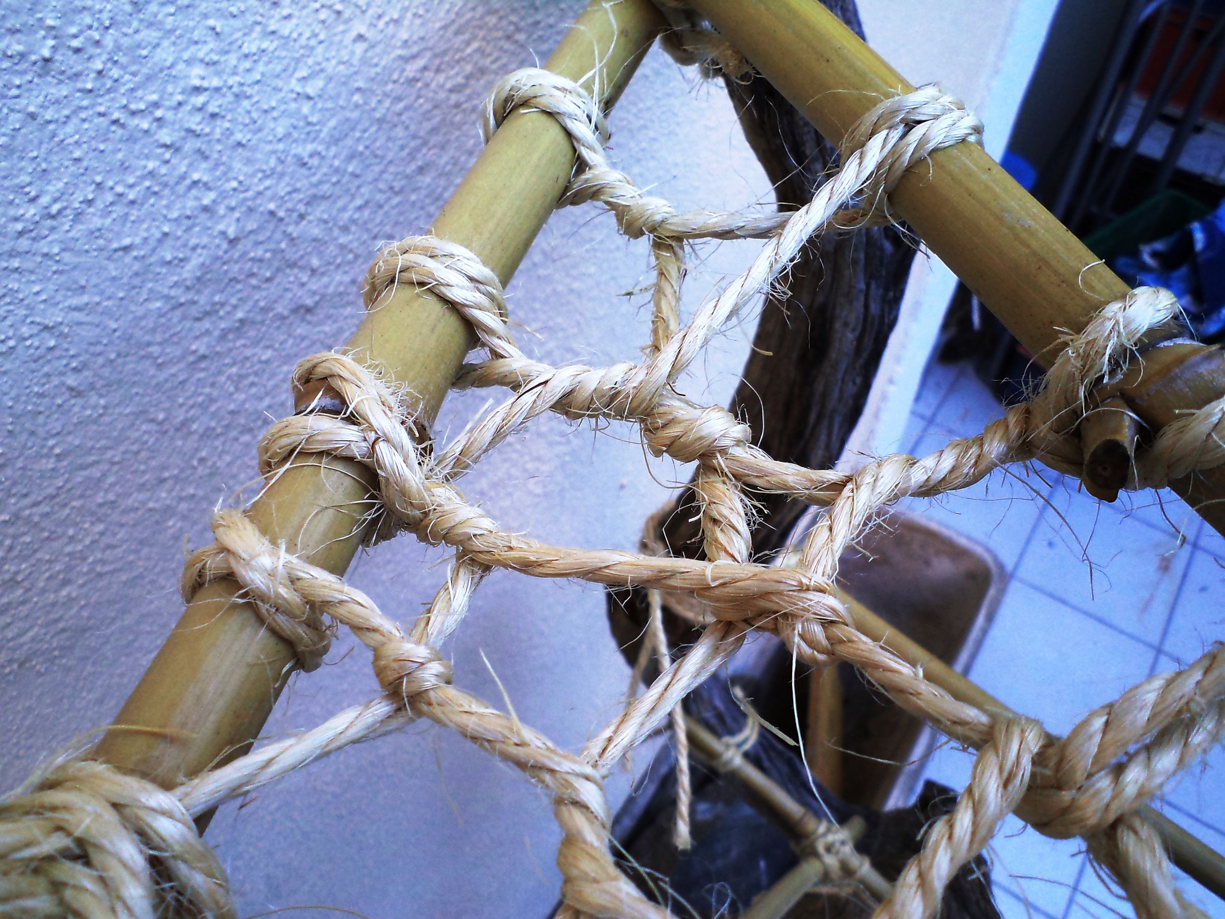 The Survivalist's Cat Tree : 3 Steps (with Pictures) - Instructables