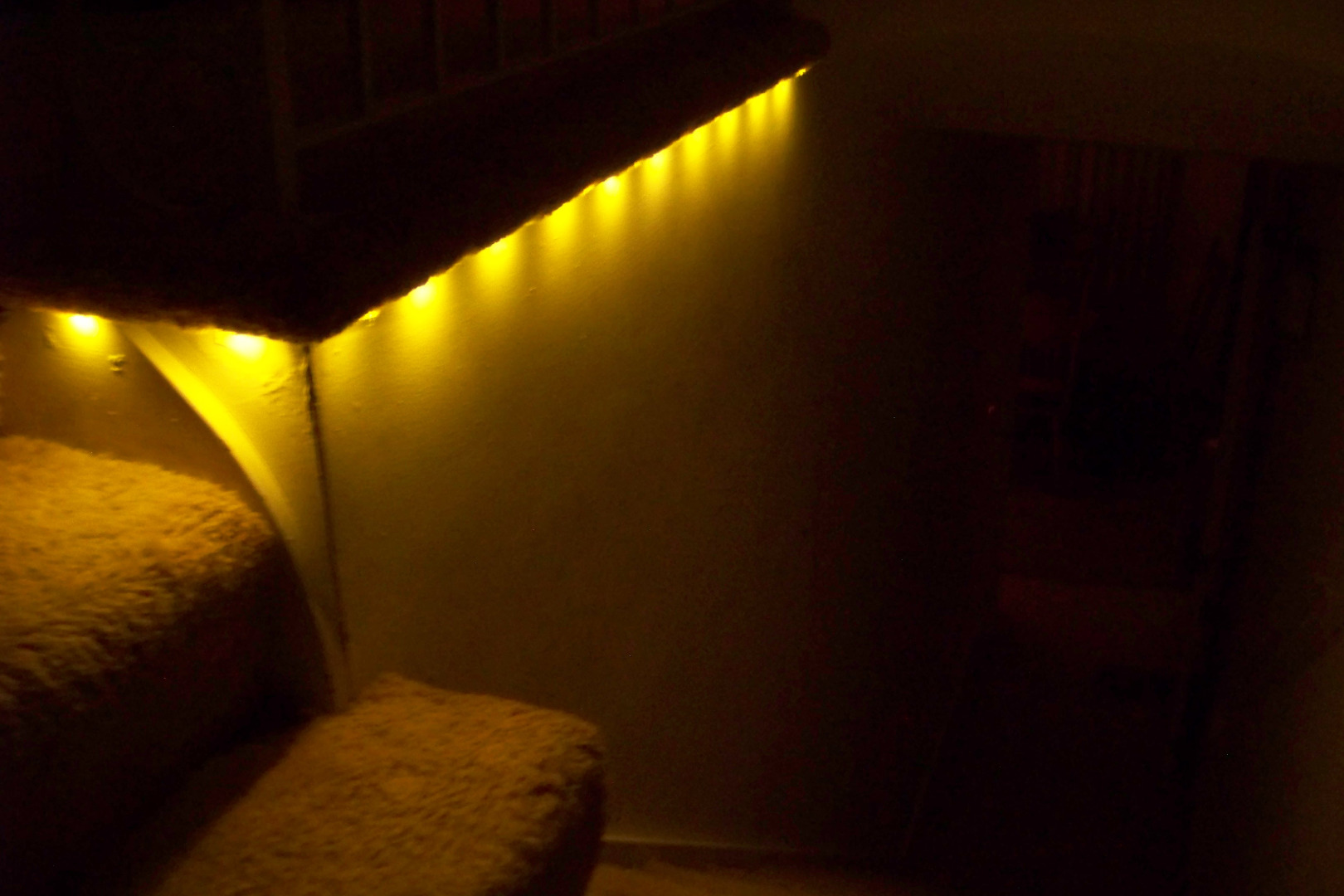 Ambient LED Floor Lighting : 8 Steps - Instructables