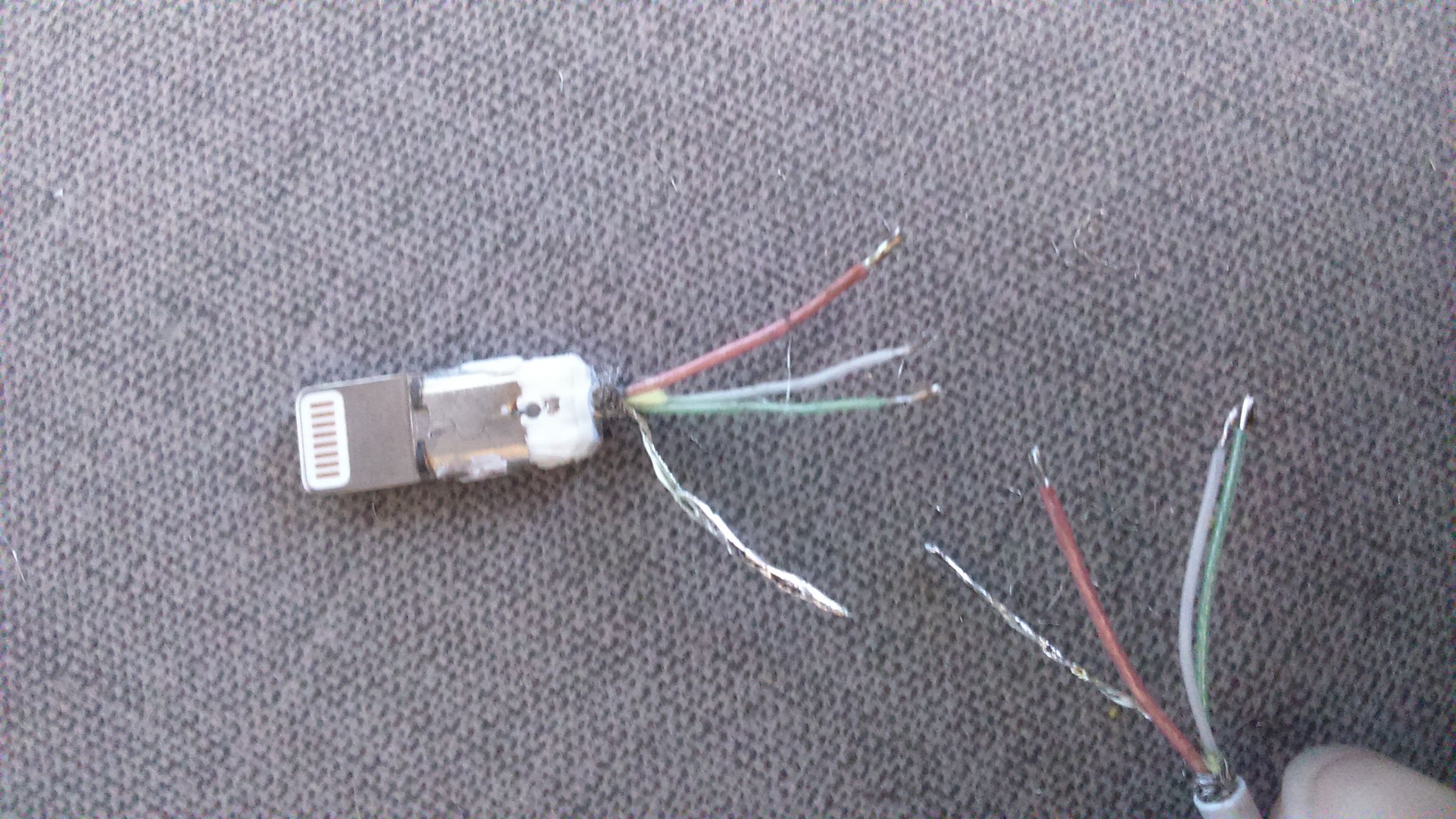 How to Fix the Cable Lightning Apple : 4 Steps (with Pictures ...