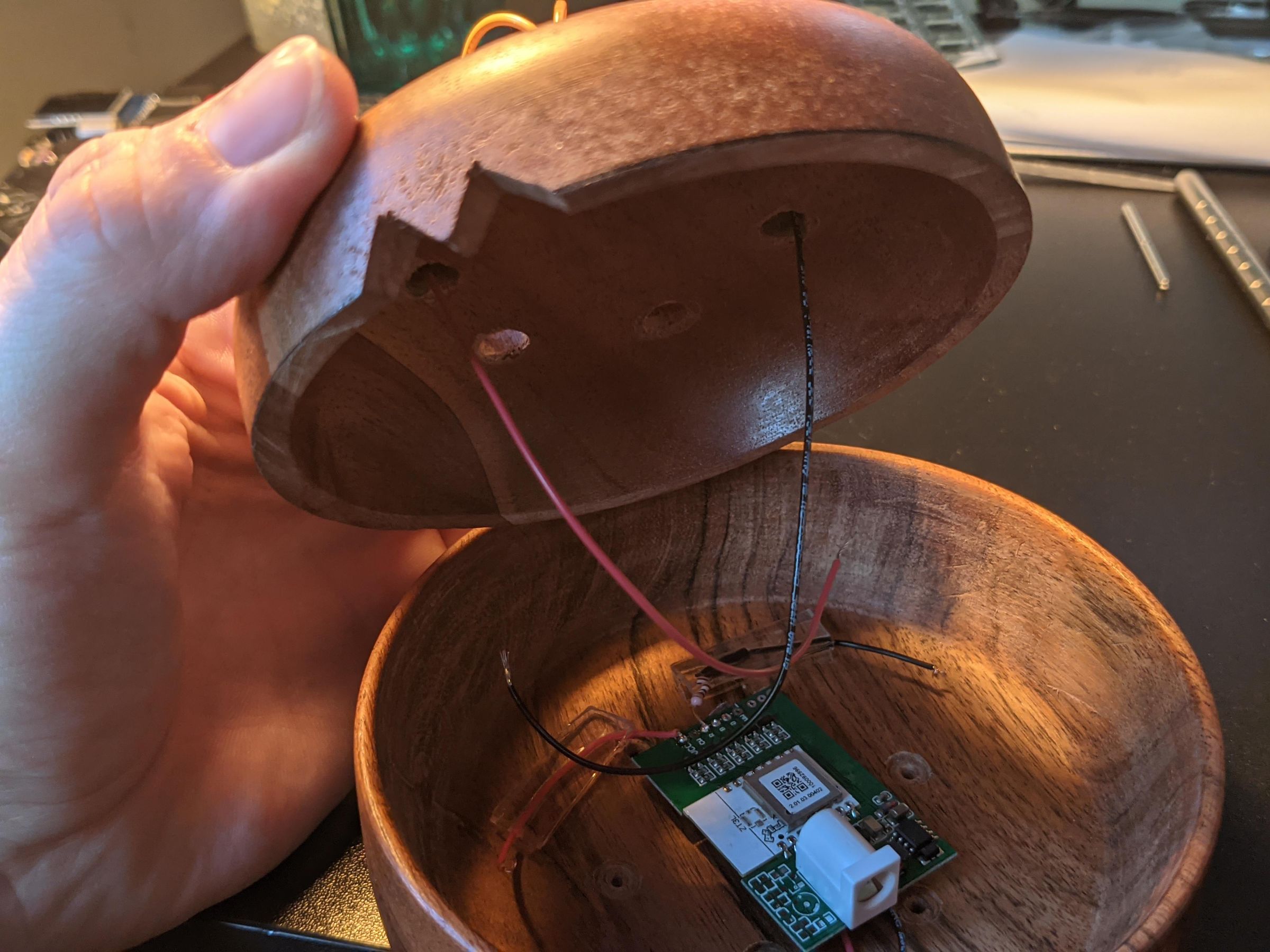 Giant Vacuum Tube Smart Lamp : 7 Steps (with Pictures) - Instructables