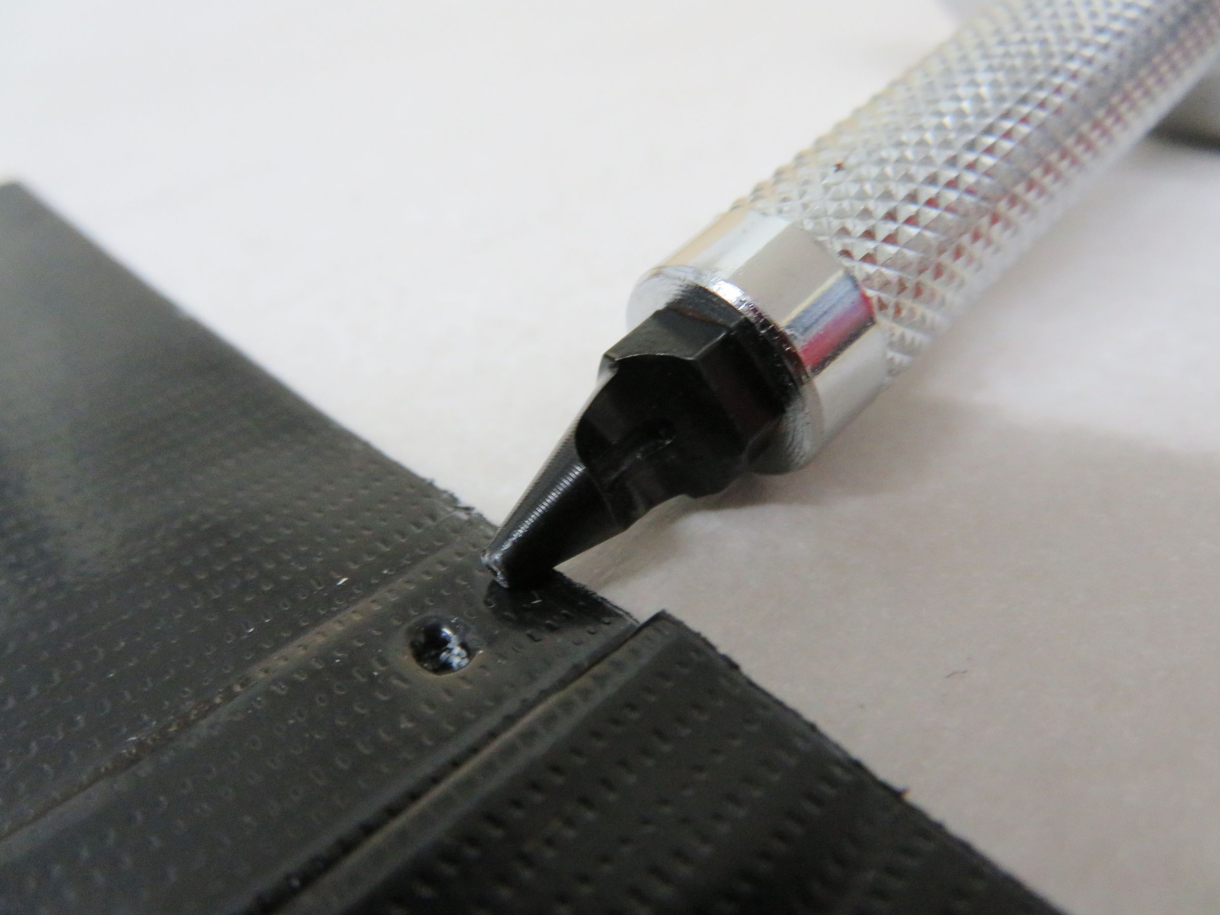 Ductanium Bandage : 5 Steps (with Pictures) - Instructables