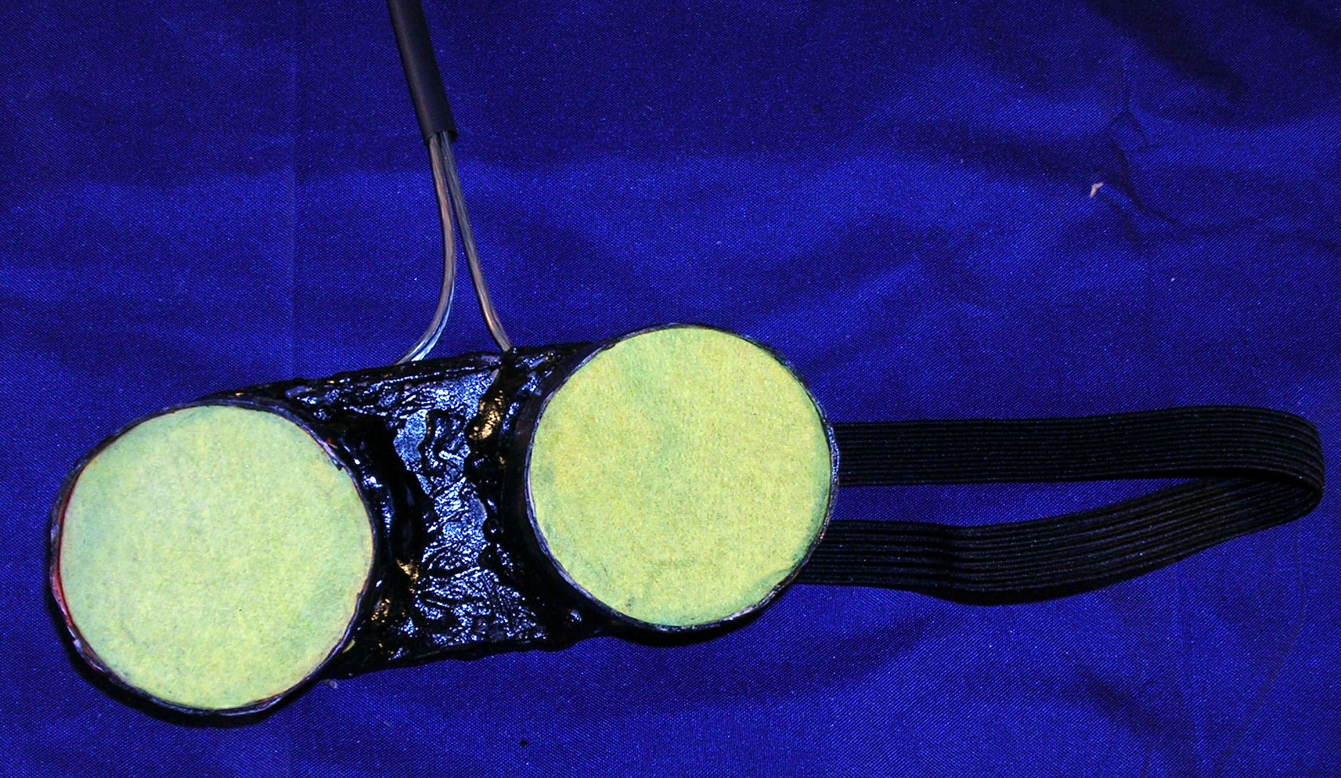 Star Wars Jawa Eyes for a Jawa Costume : 11 Steps - Instructables