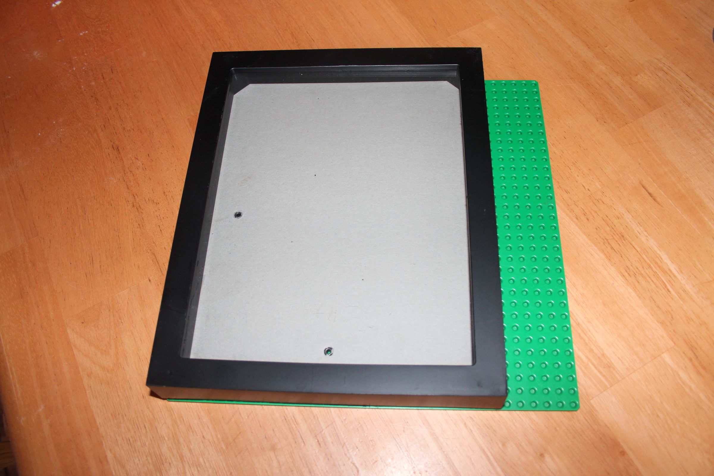 Lego Figure Display Case : 5 Steps - Instructables