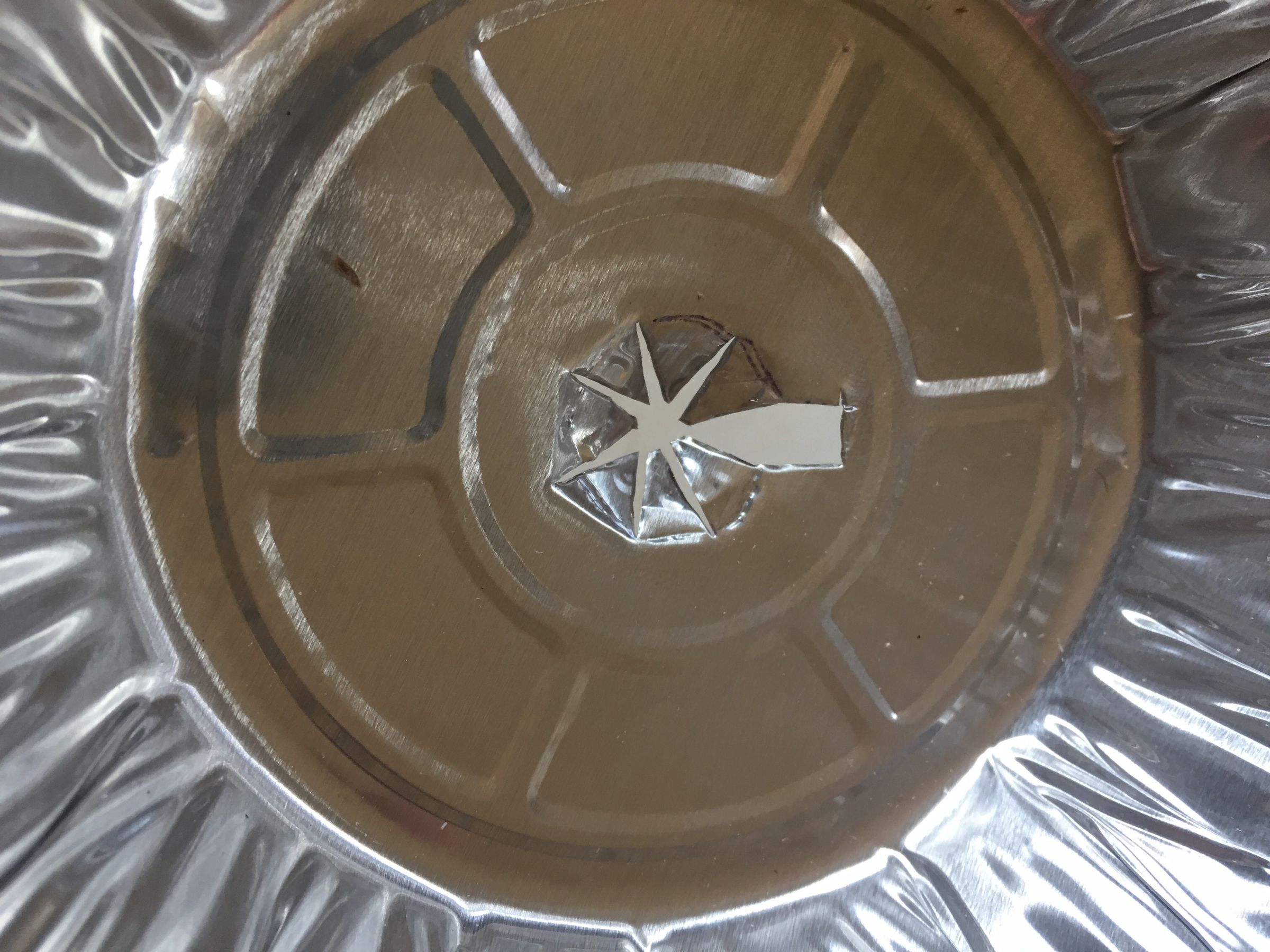 Pot Pie in the Sky - Flying Pie Tins : 6 Steps - Instructables