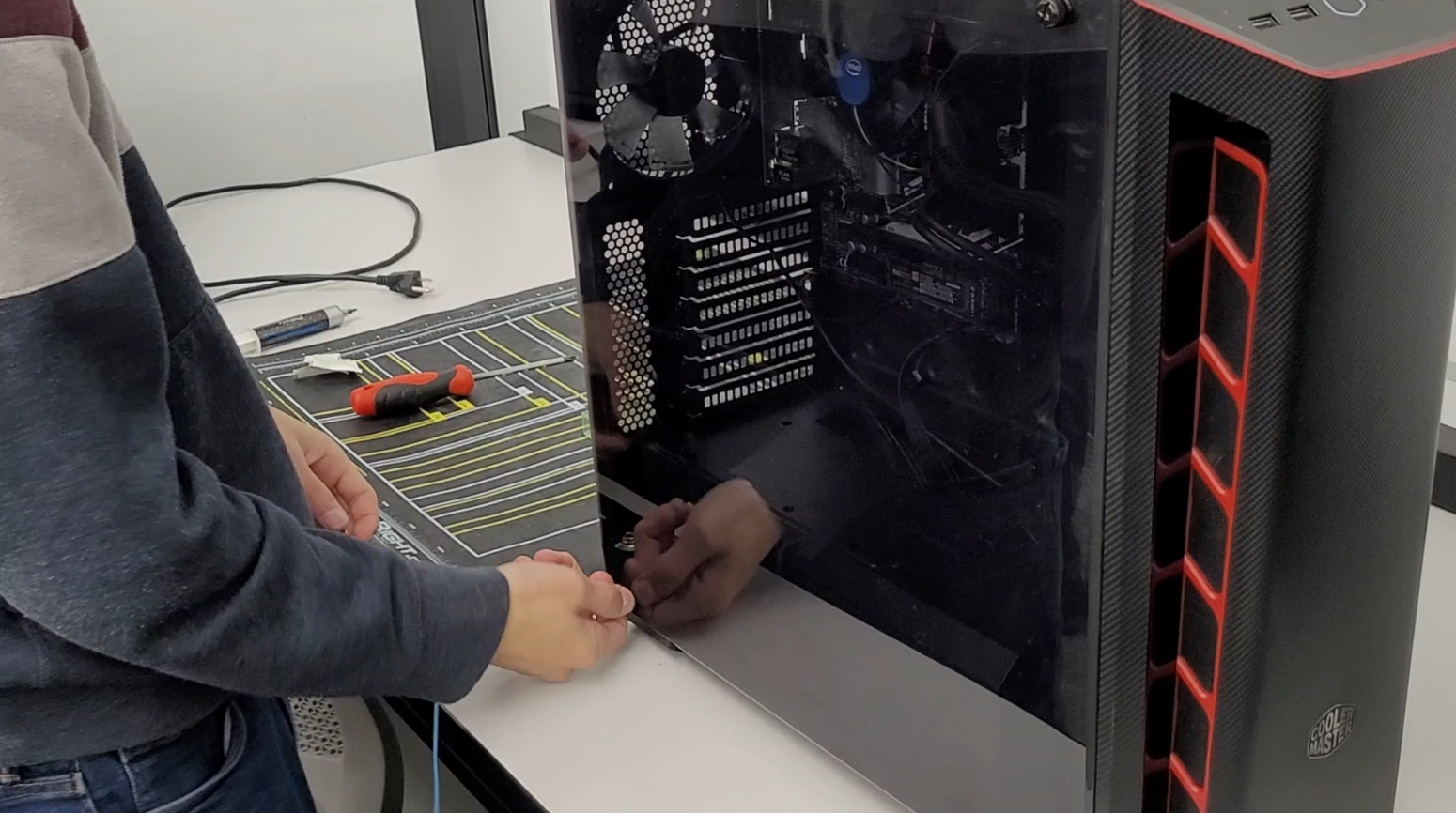 How to Build a Computer {STEP-BY-STEP GUIDE} : 7 Steps - Instructables