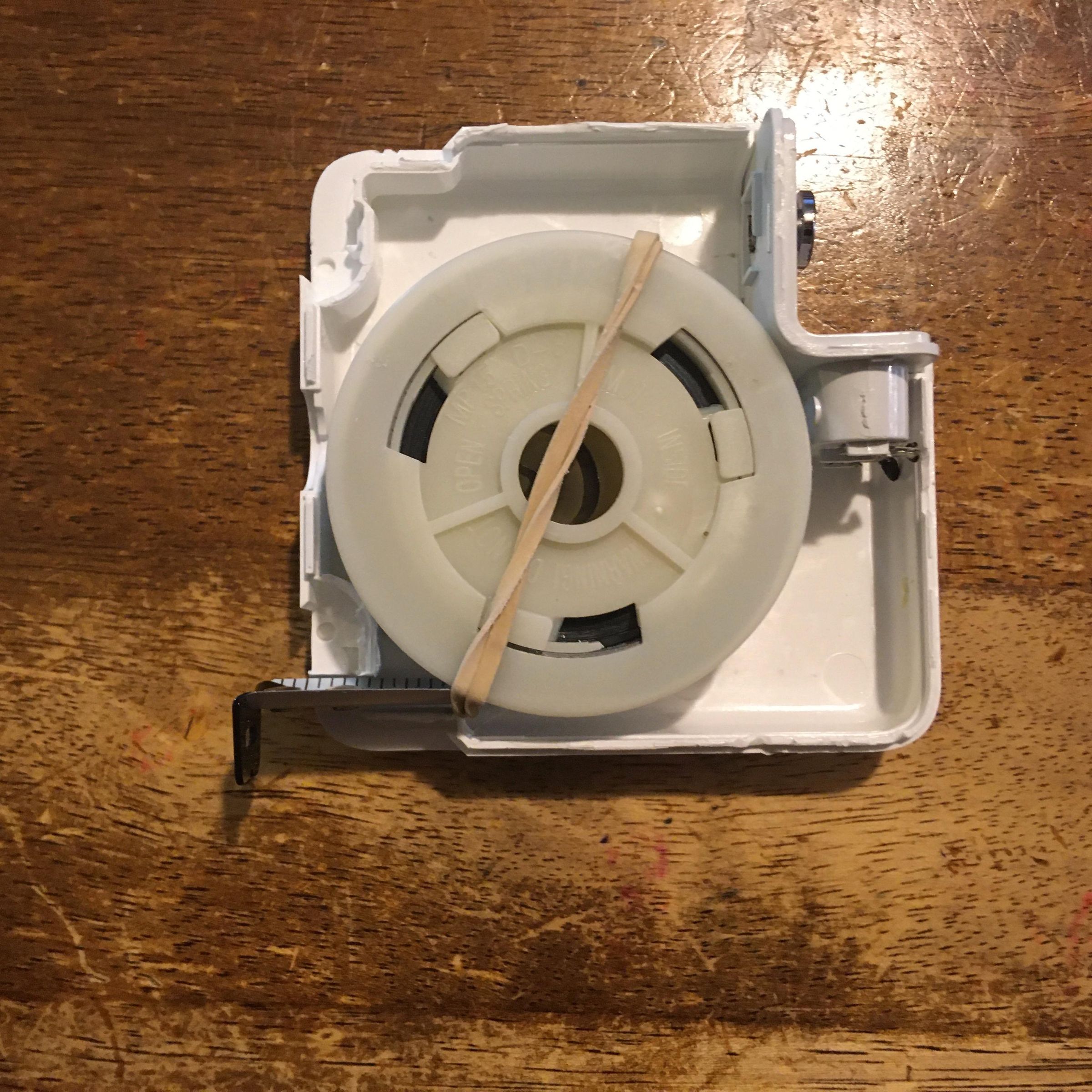 Apple Power Brick to Tape Measure Mod : 9 Steps (with Pictures ...