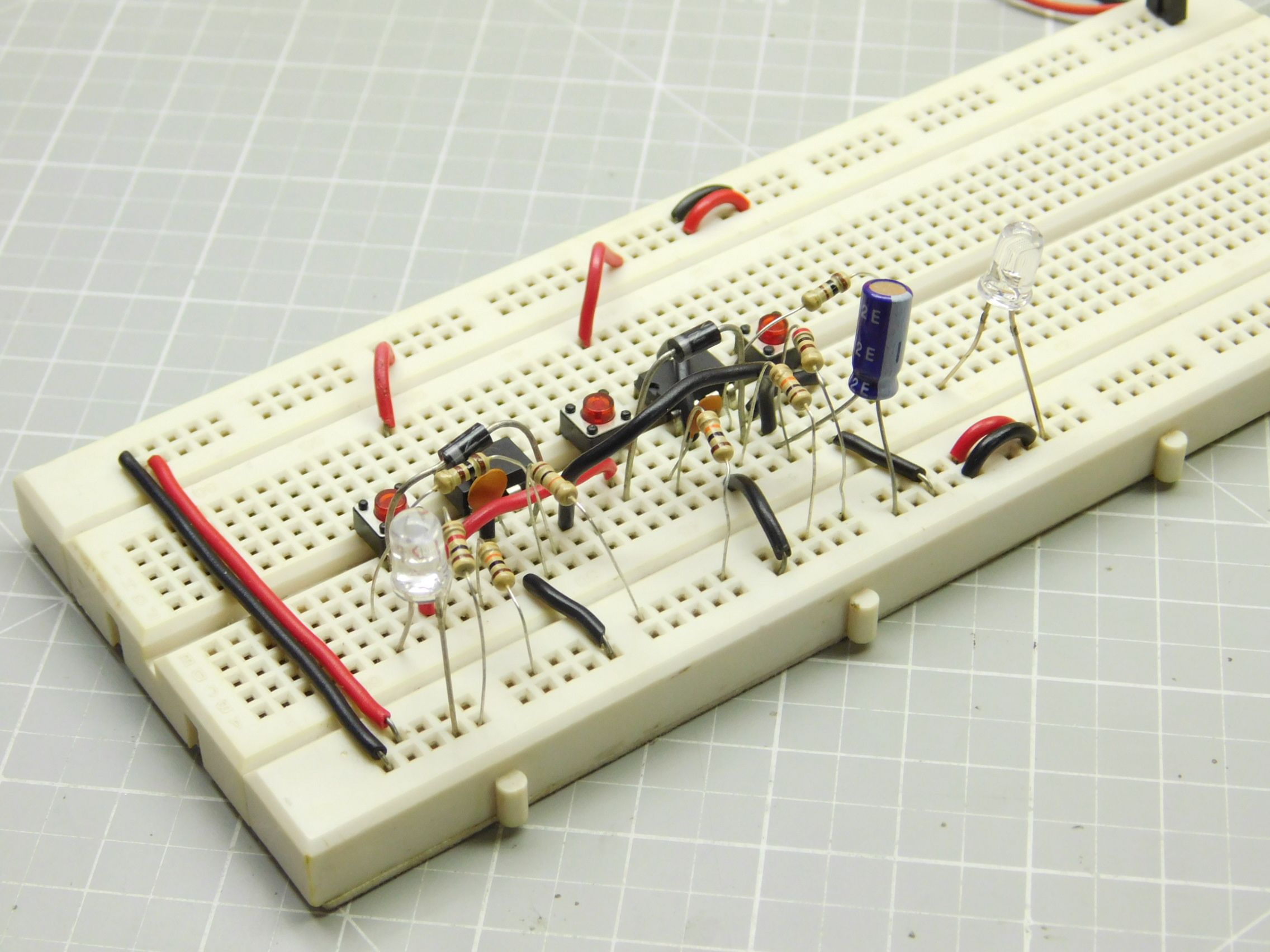 Let's Make! 5 More BreadBoard Projects for Beginners : 11 Steps (with ...