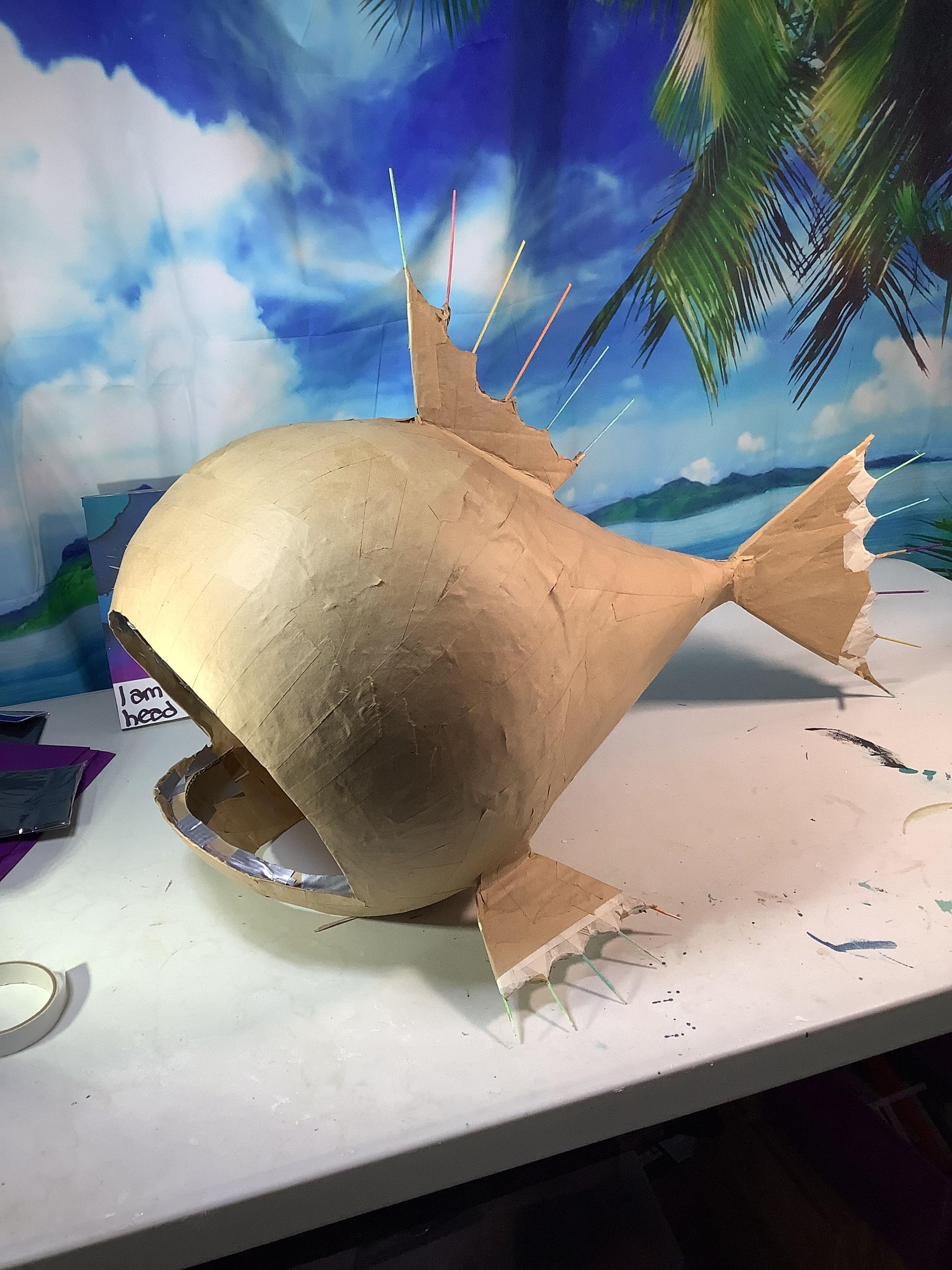 UV Lit Anglerfish Head-Mask : 10 Steps (with Pictures) - Instructables