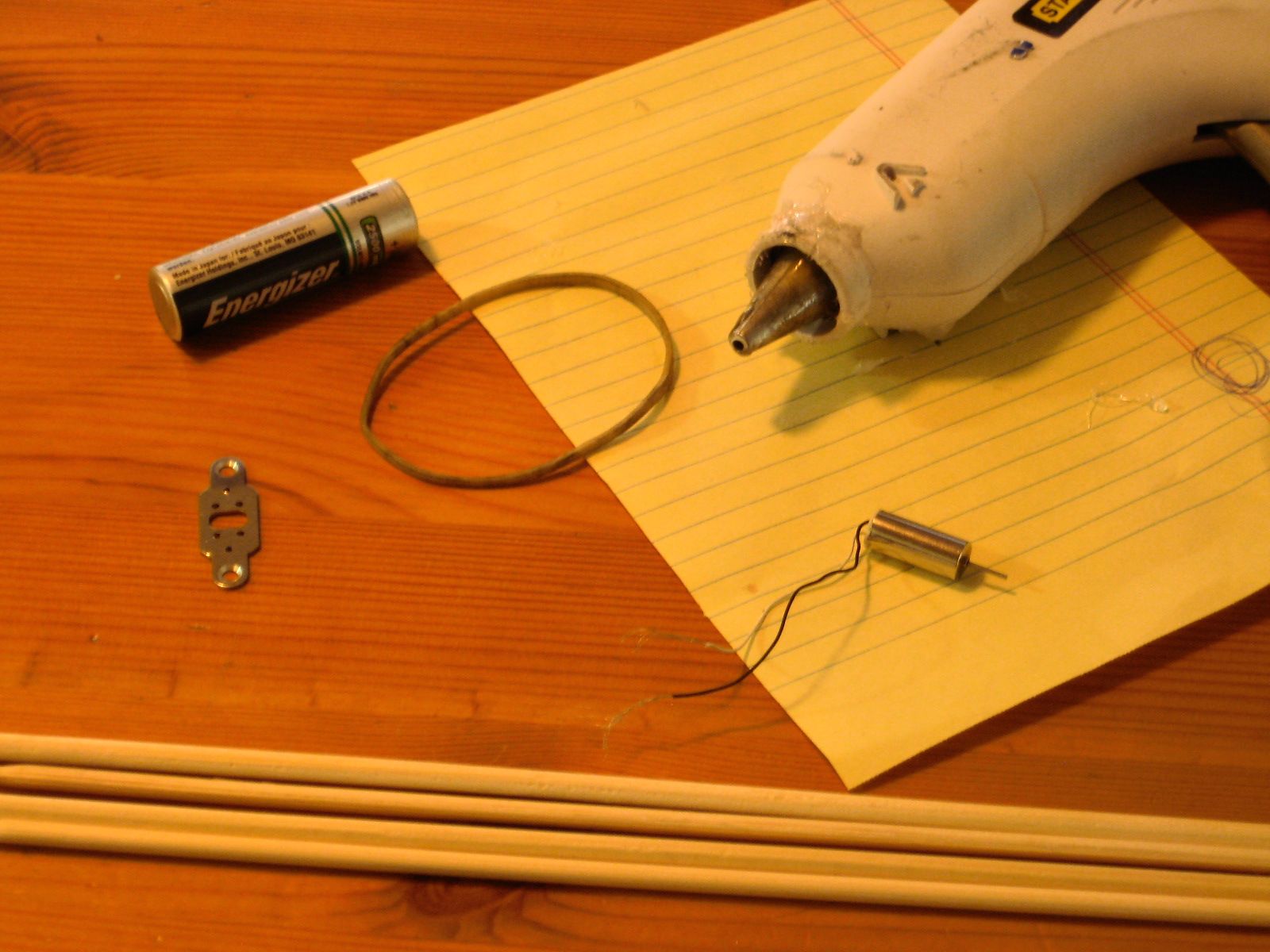 Giant Bristle Bot : 7 Steps - Instructables