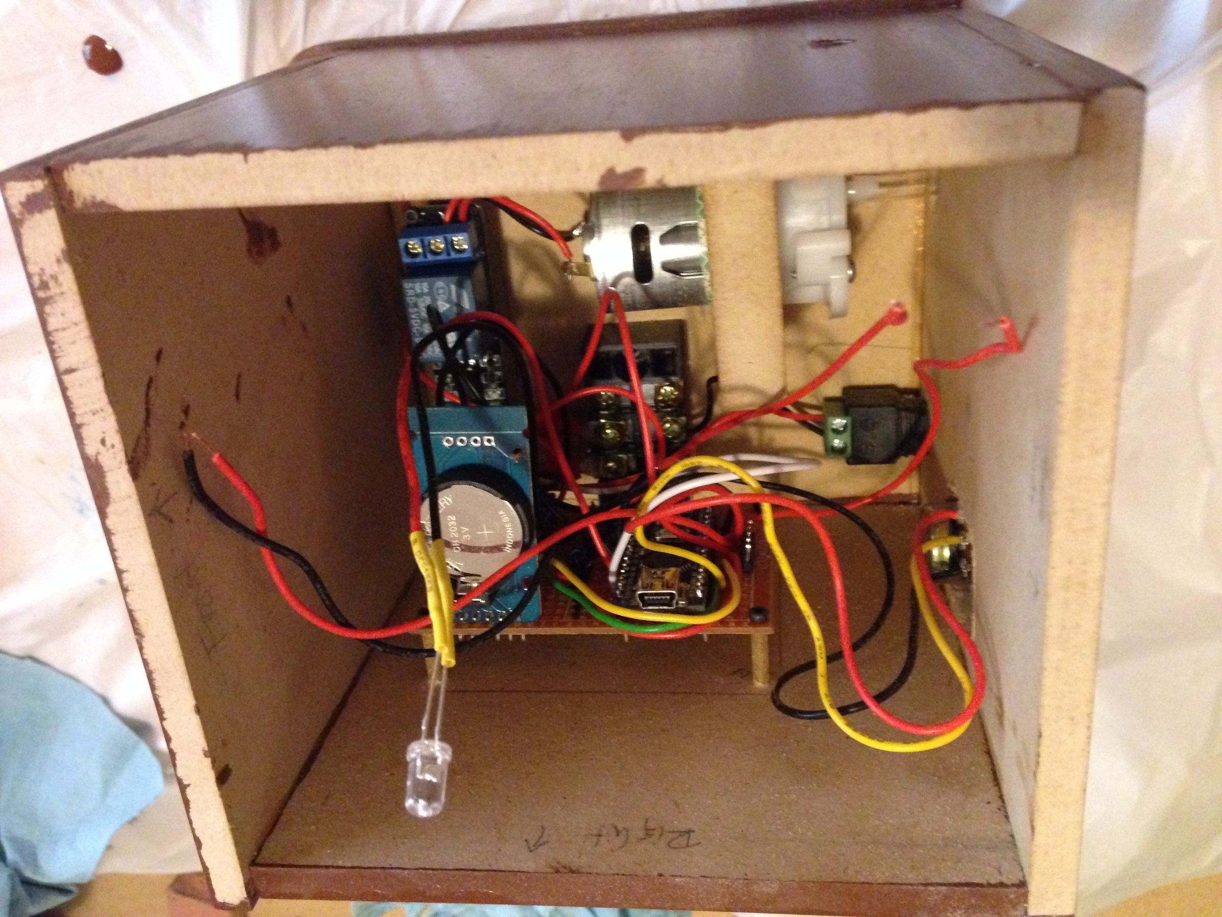 DIY Simple Water Box : 7 Steps (with Pictures) - Instructables