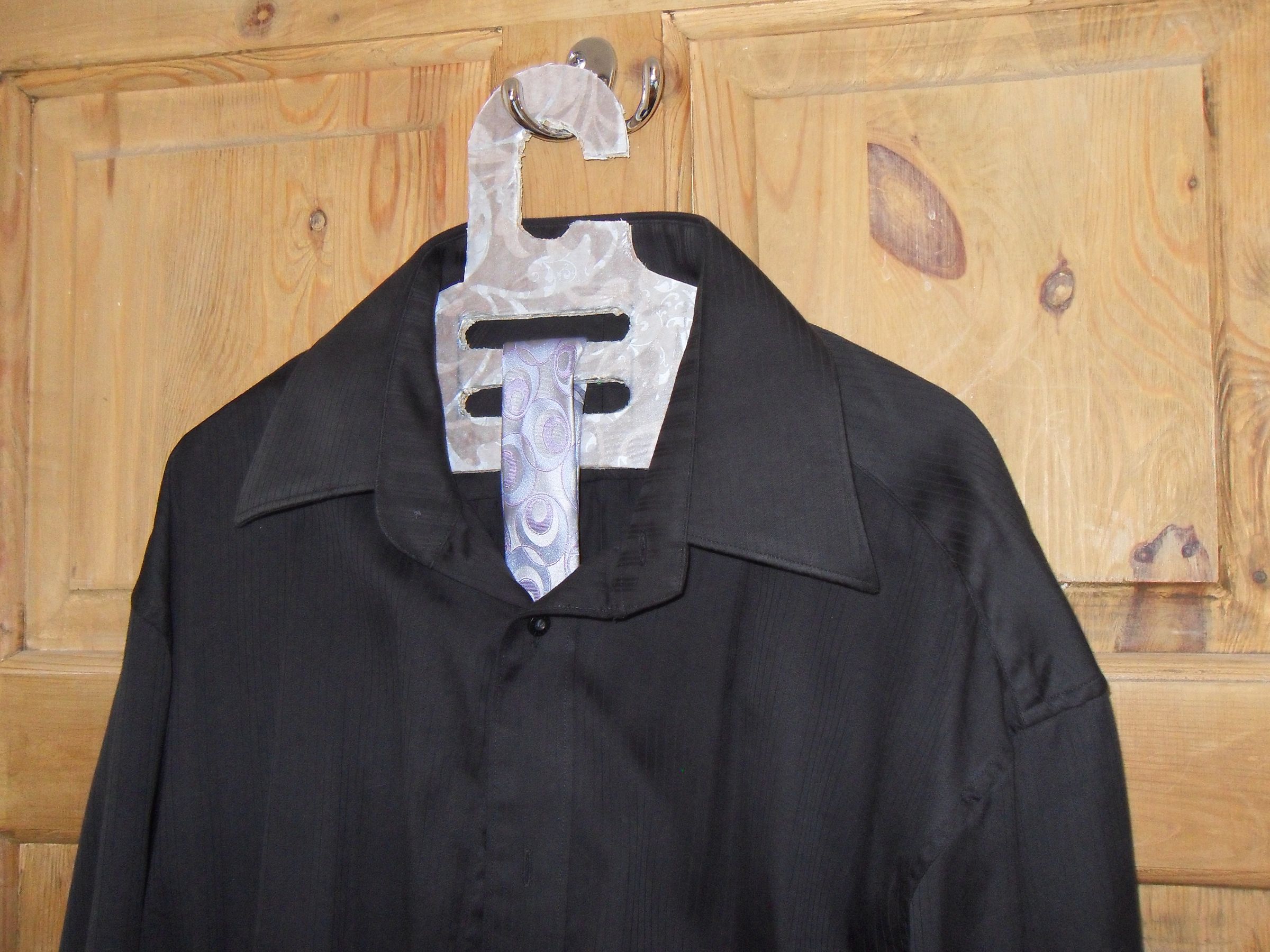 Stylish Cardboard Clothes Hangers : 5 Steps (with Pictures) - Instructables