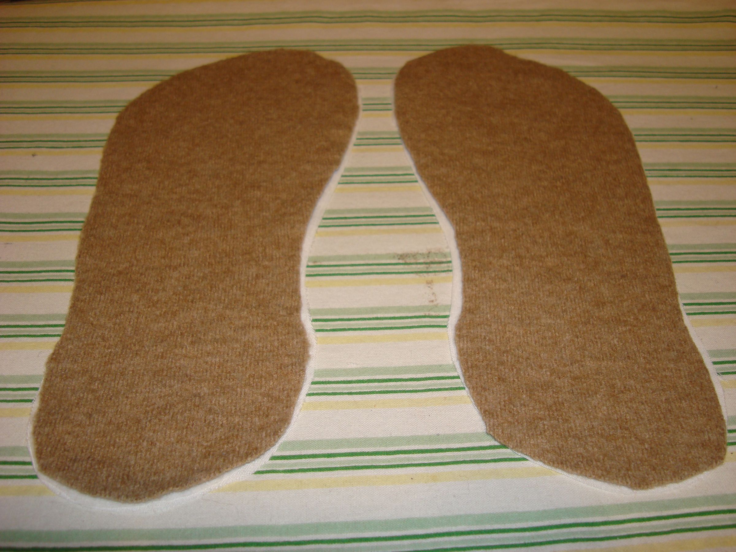 Felted Wool Shoe Liner : 10 Steps (with Pictures) - Instructables