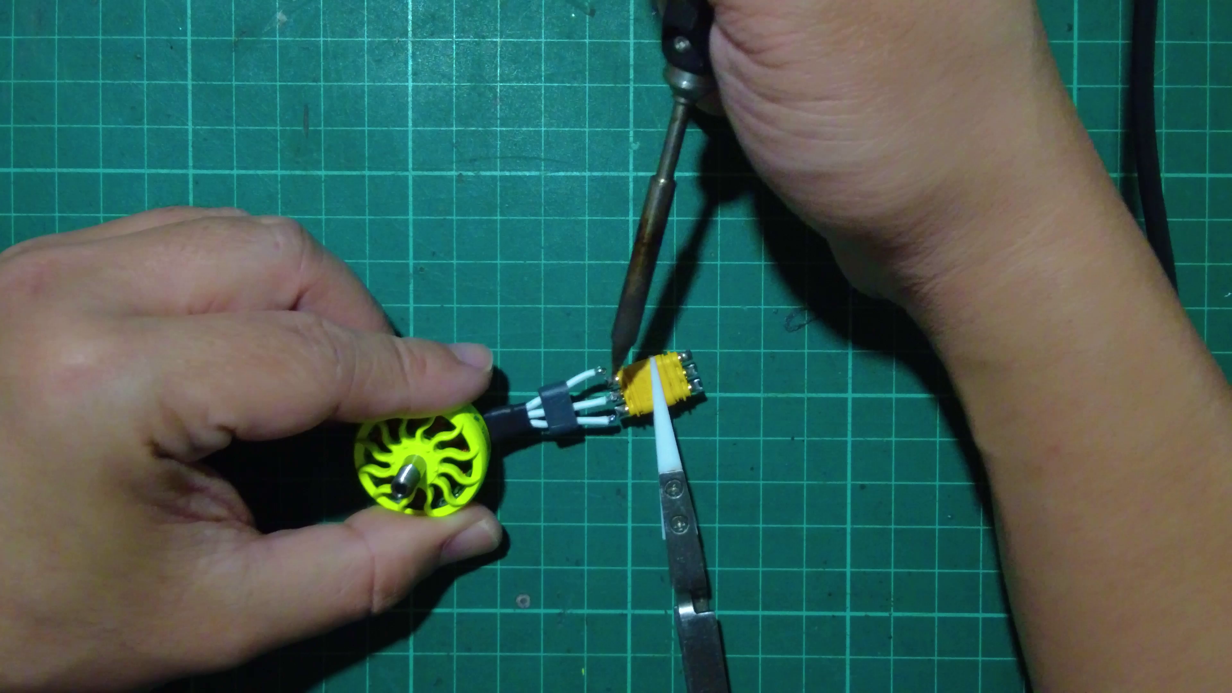 Build a Drone With Six Motors : 14 Steps (with Pictures) - Instructables