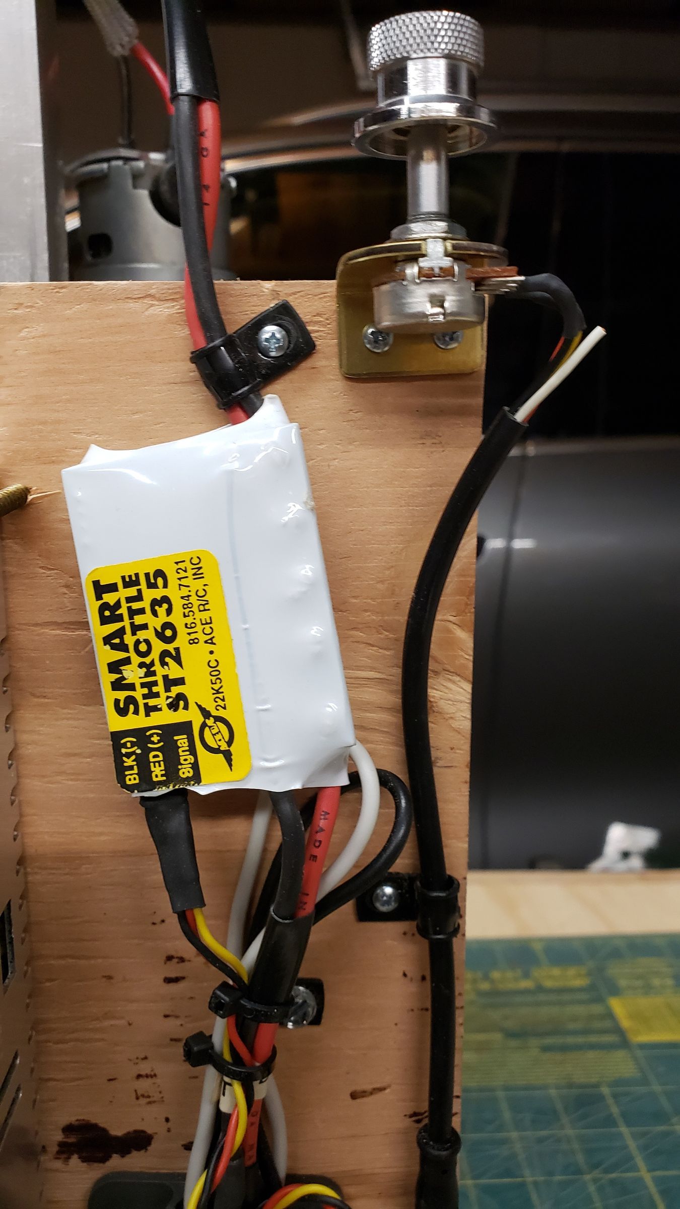 Benchtop Micro Milling Machine : 7 Steps (with Pictures) - Instructables