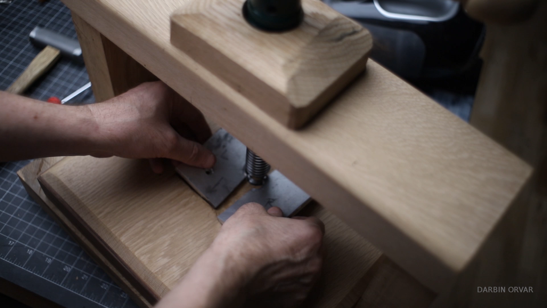 Classic Oak Book Press W/Dovetails : 16 Steps (with Pictures ...