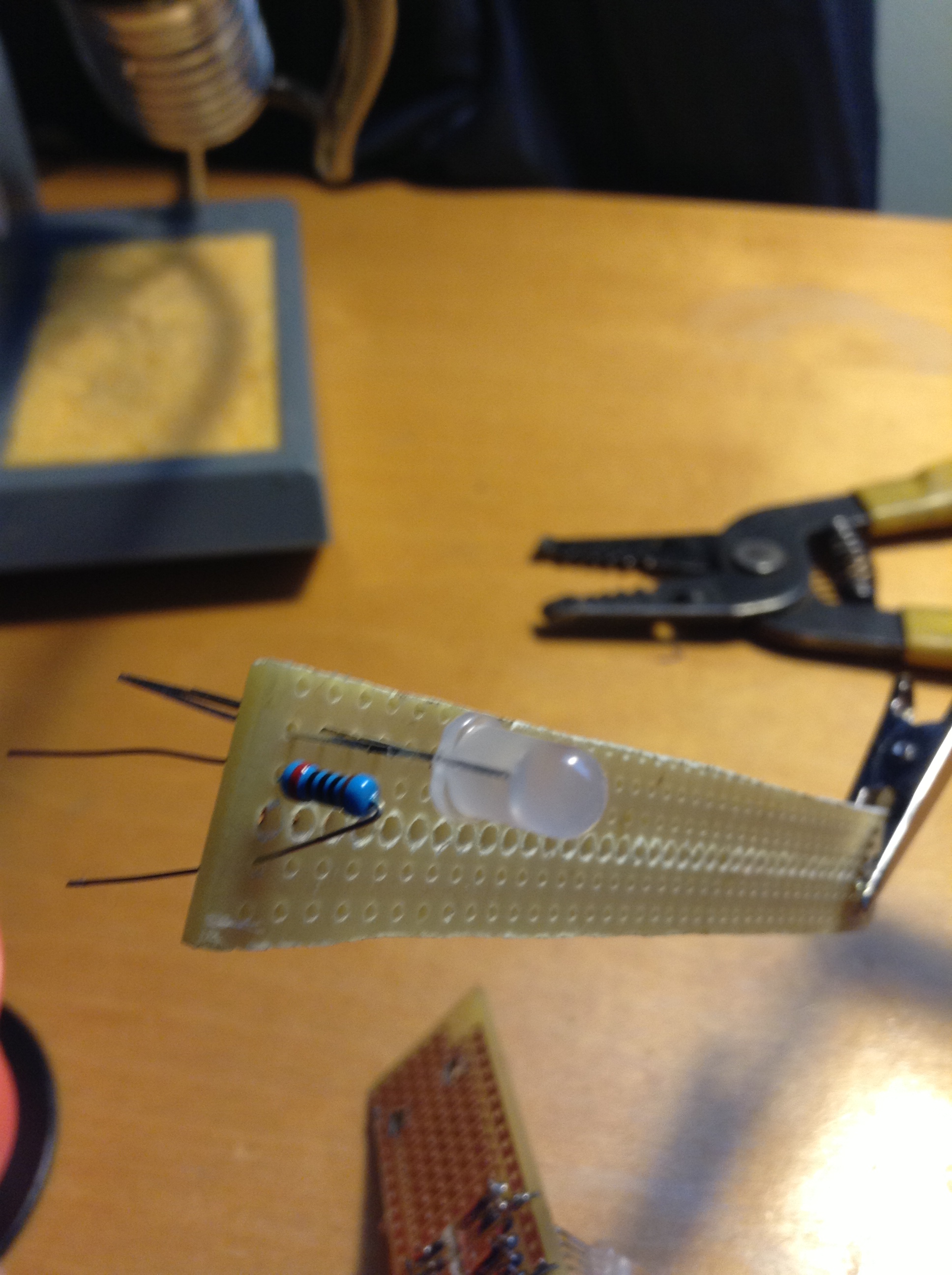 Persistence of Vision Display (POV) : 5 Steps - Instructables
