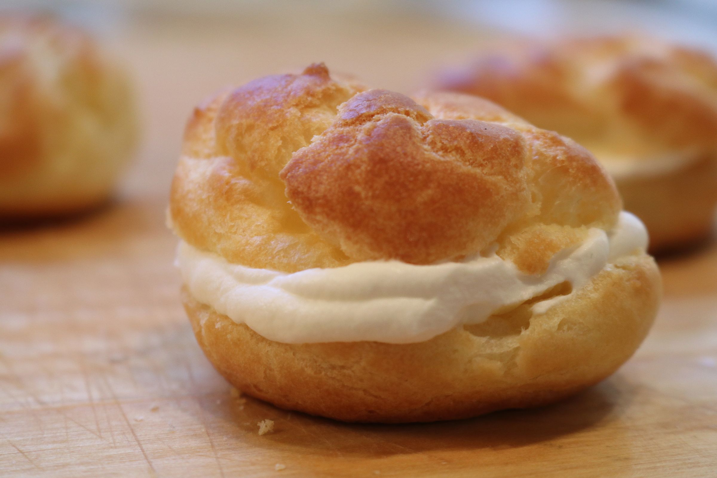 How to Make Cream Puffs & Éclairs : 6 Steps (with Pictures) - Instructables